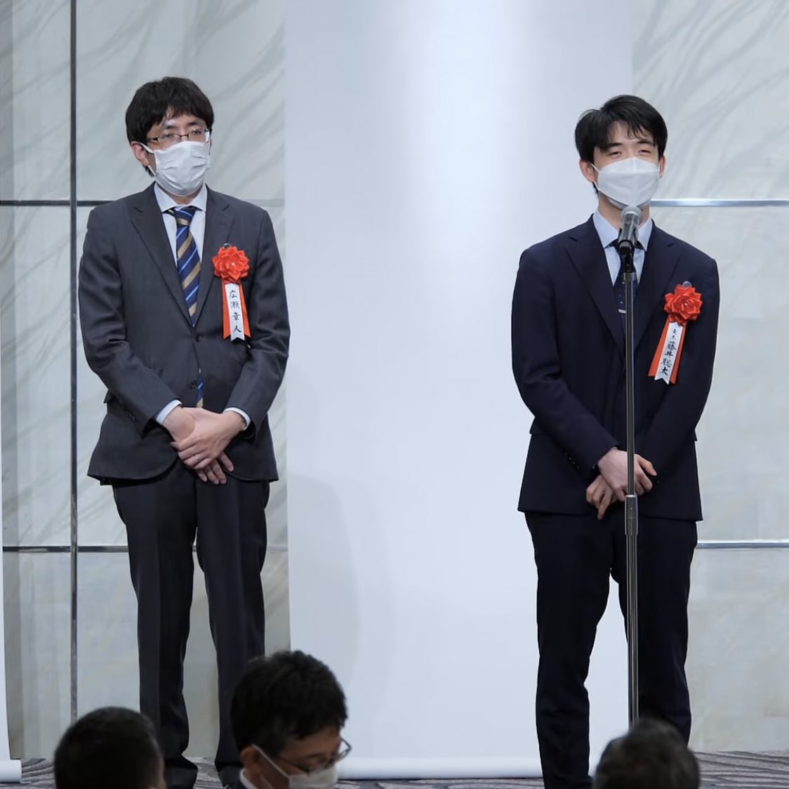 中日新聞 東京新聞 将棋【公式】 On Twitter 「王位戦振り返りながら」 「呼吸を感じながら」 藤井聡太竜王 広瀬章人八段 竜王戦前夜祭