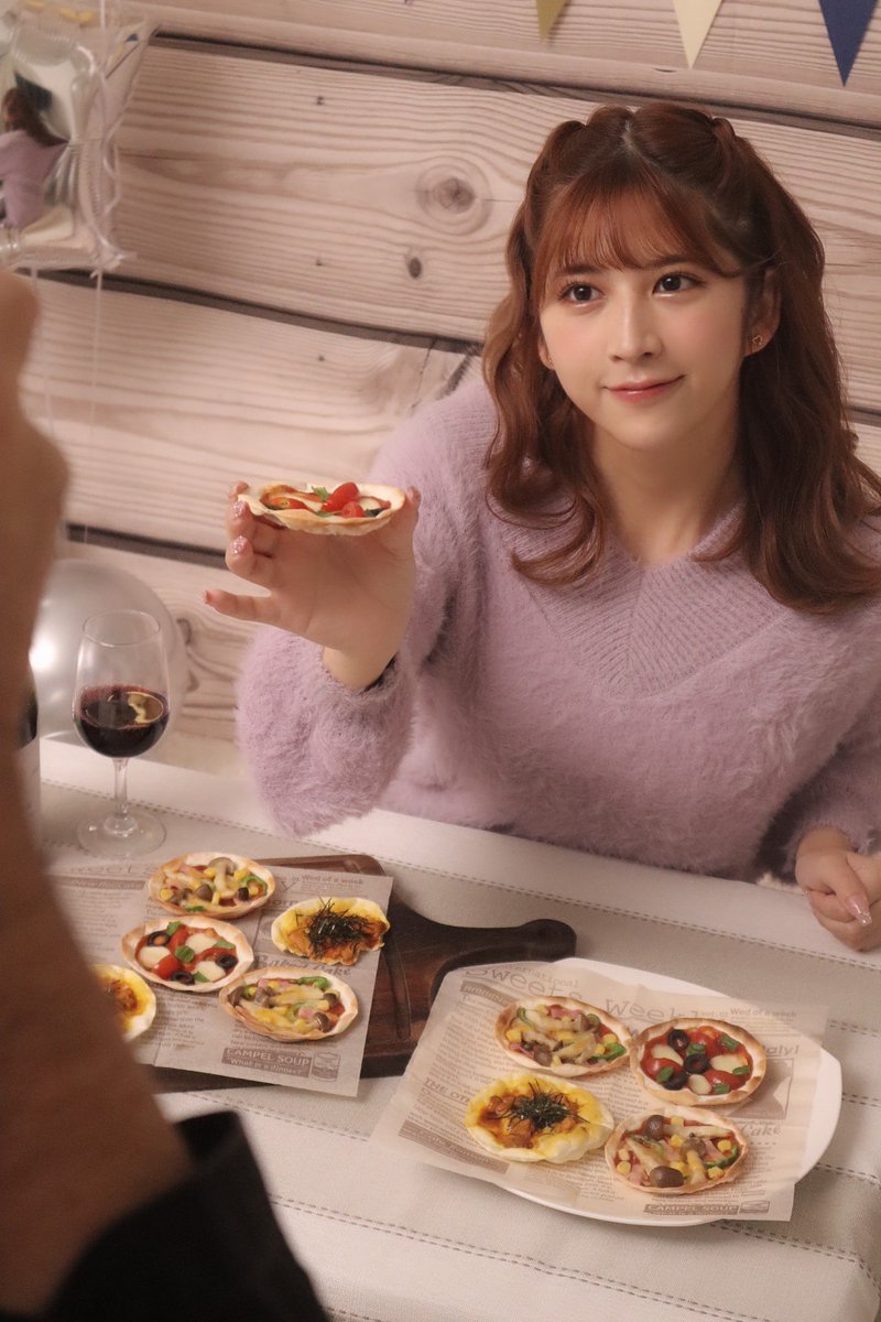 エスワン【公式】 On Twitter 📸 エスワンオフショット / 今日は 食べ写 の撮影で りりぴが来社してくれました~😘🥄💕 もぐもぐりりぴ、とーっても可愛かったです! 記事の