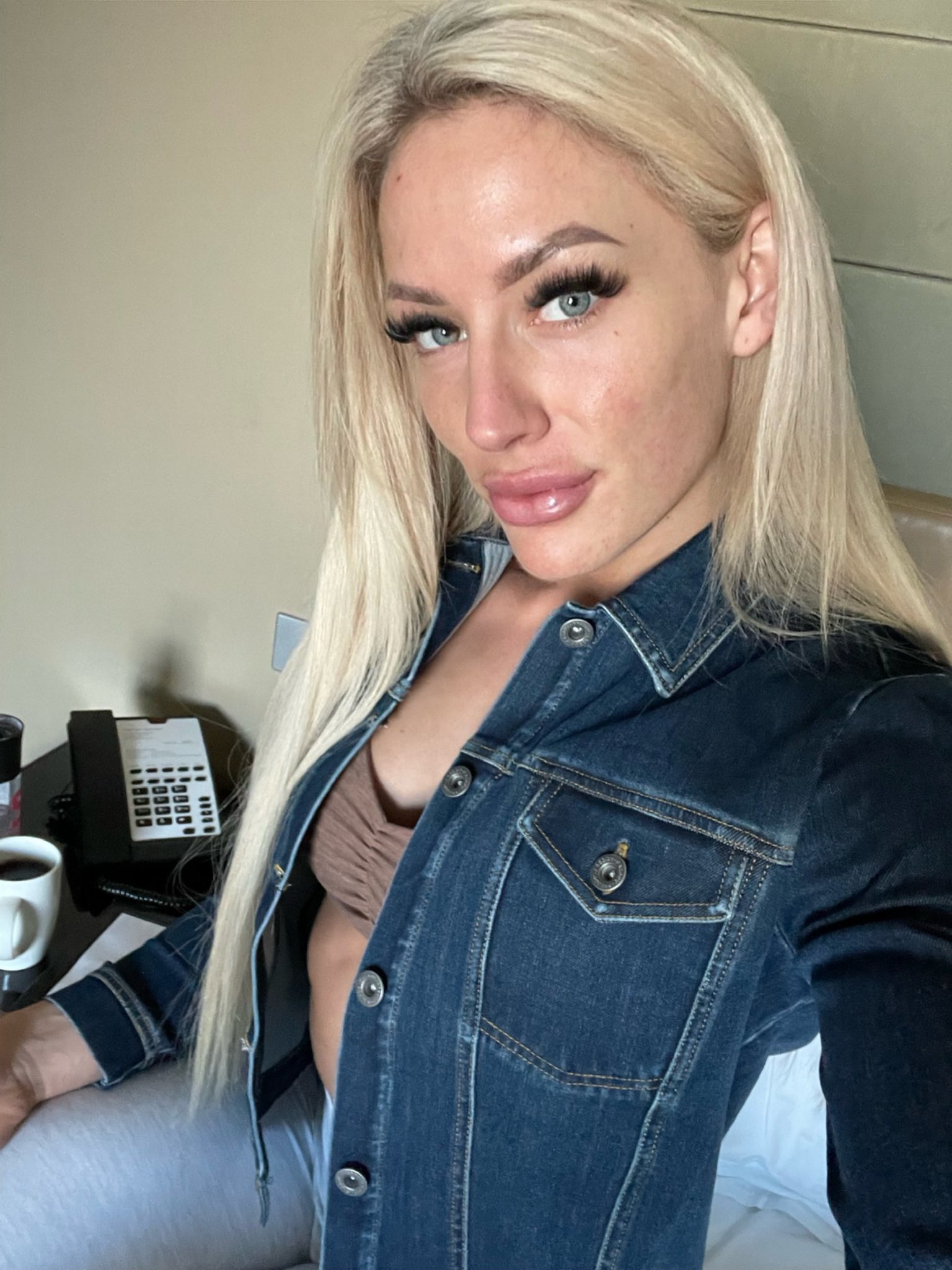 TW Pornstars - Xxgabbyfit - THEGABBYLYONS.COM. Twitter. Makeup free! Also - if you want to see ...