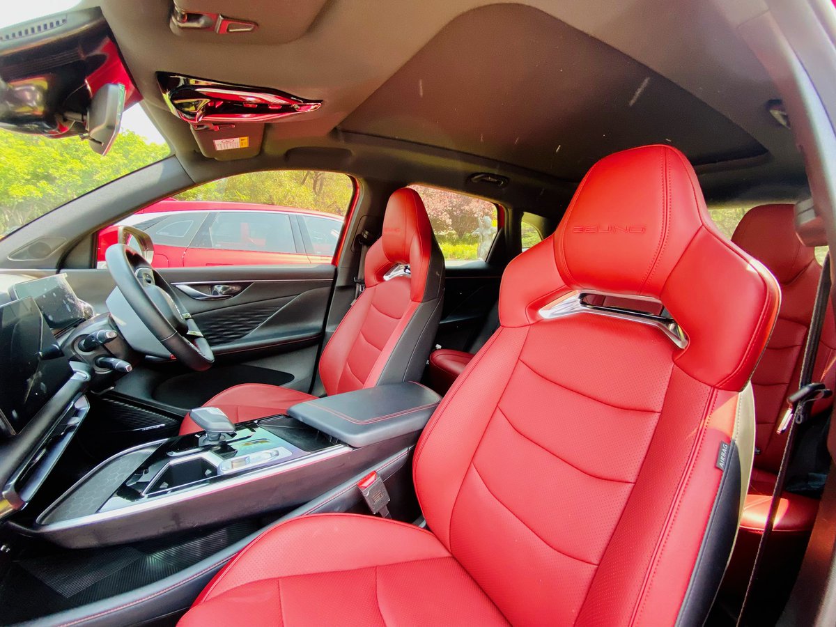 CarsInPixels on Twitter: "RT @khuleonwheels: A quick look inside the new @baic_sa Beijing X55.m ...