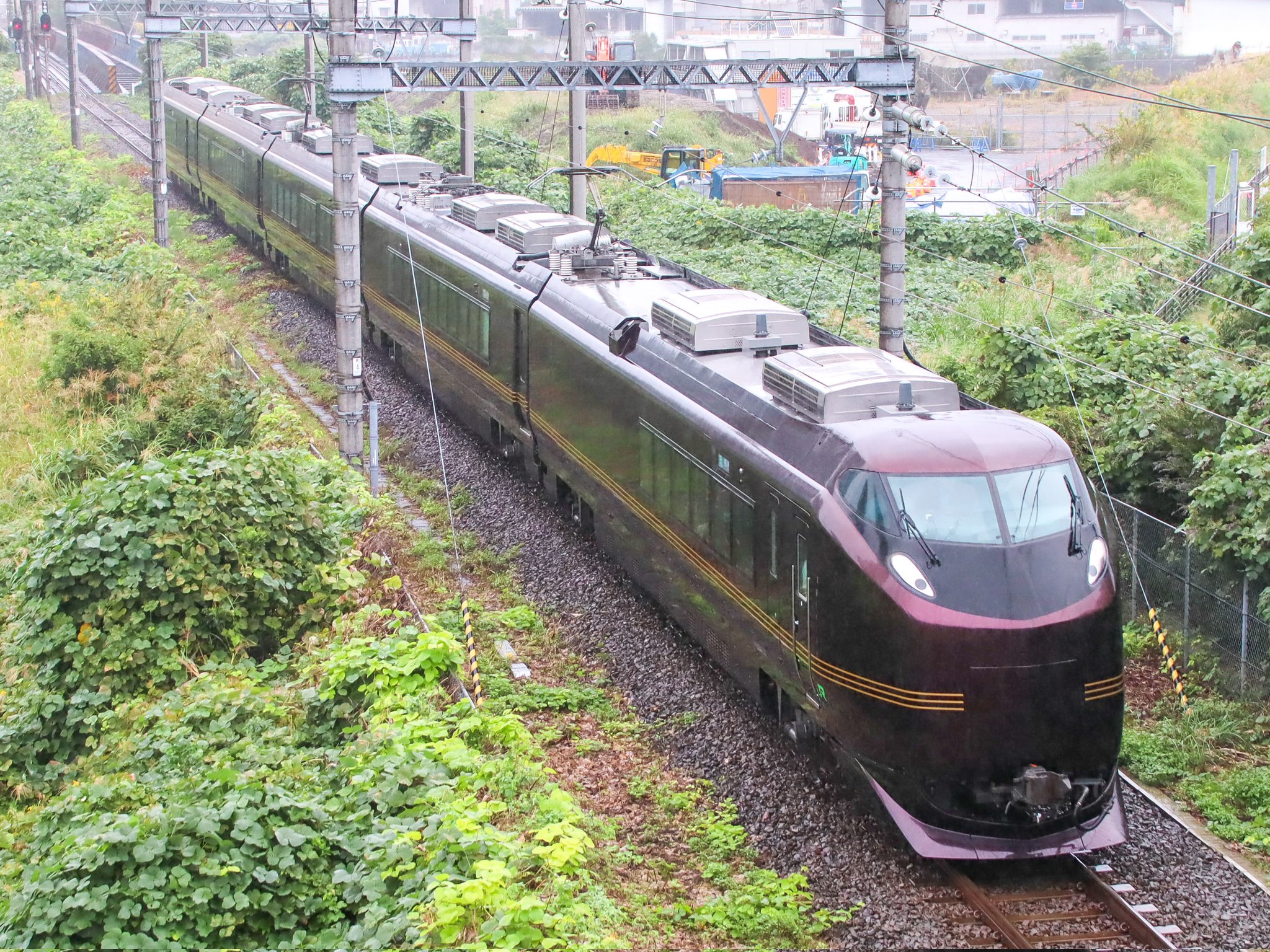 てつまみレ on Twitter: "2022.10.14(金) E655系『なごみ(和)』 団臨 鉄道開業150周年記念列車 撮影地:東高島～桜木町 （高島水際線公園） 11:49頃 雨☔ ...