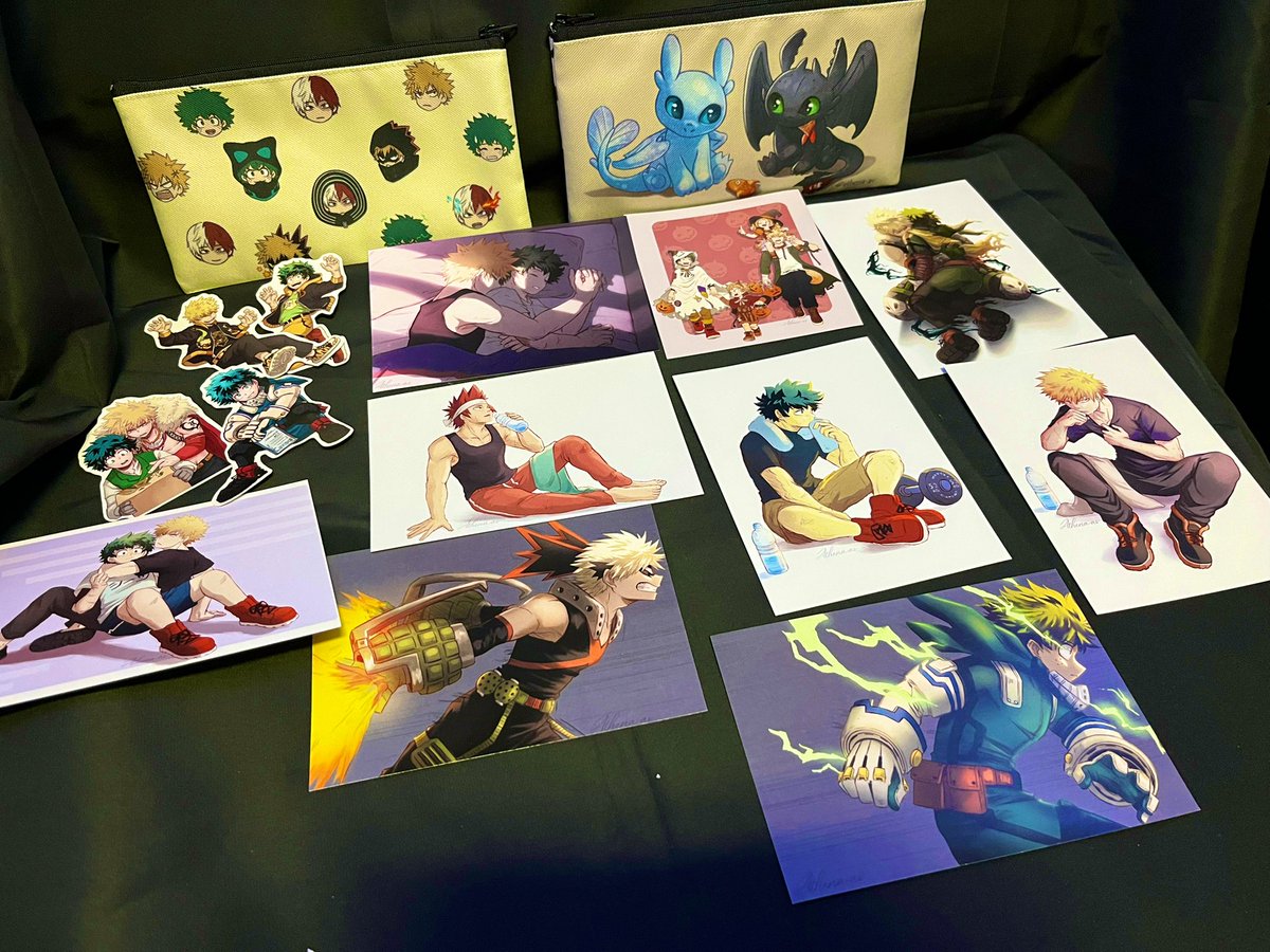 Athena-av art 🐺🎃👻 Preorders on production state on Twitter: "RT @AtehBonini: Prints, stickers ...