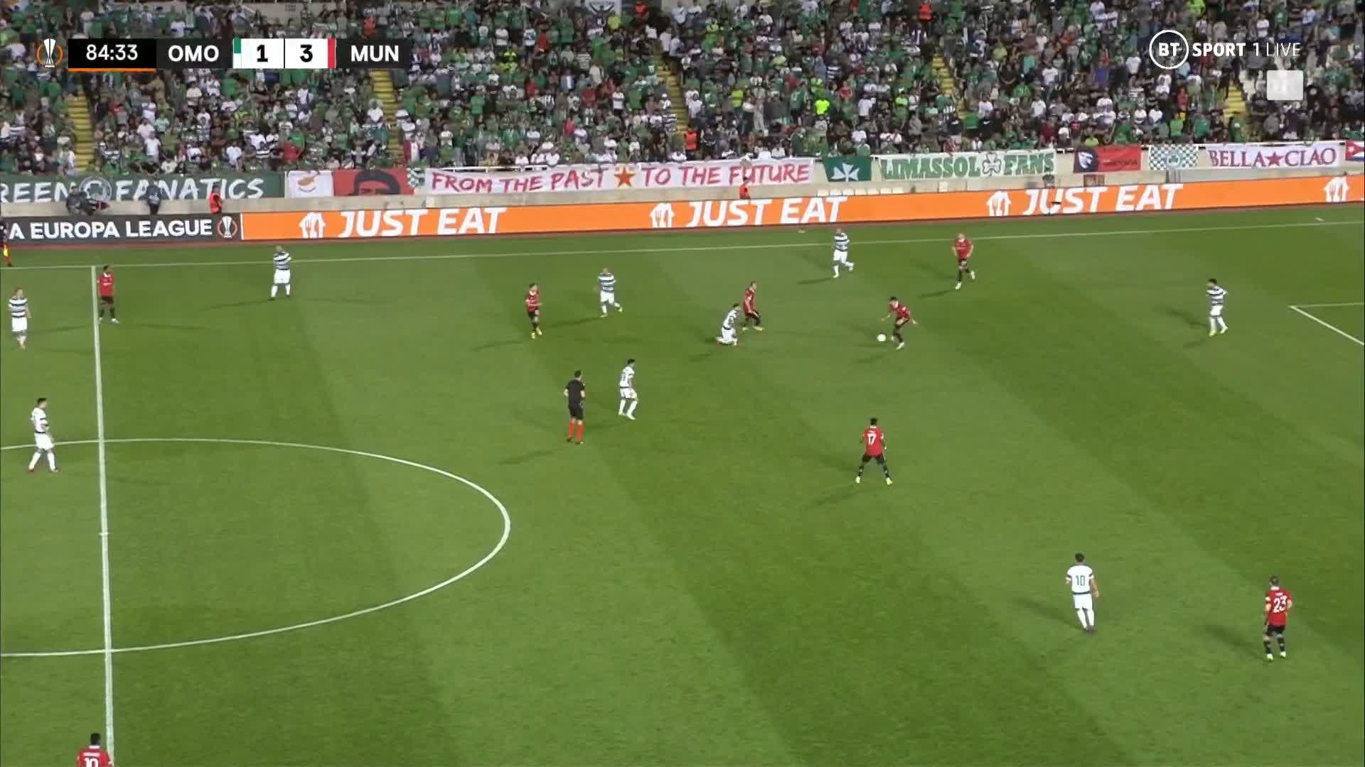 GiveMeSport on Twitter: "1-0 down. 3-1 up. 3-2... Manchester United love a good goal-fest! 😅 🎥 ...