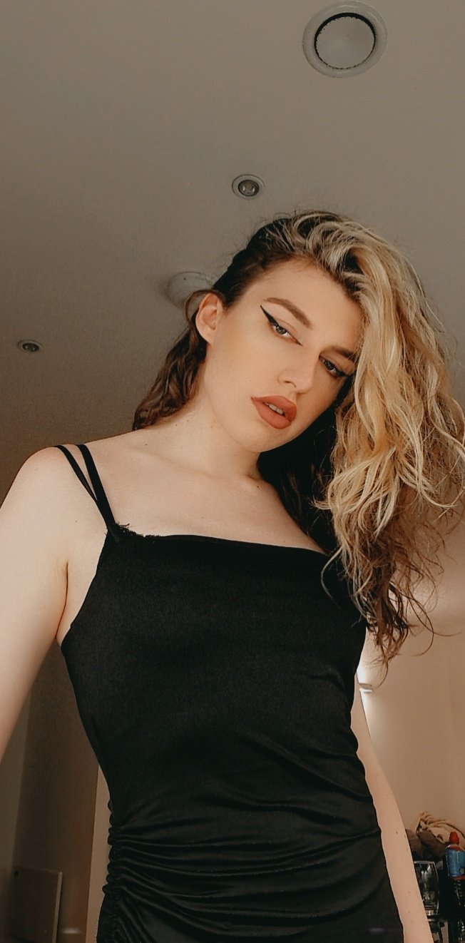 Izzy💫 E 💊 Girl 🏳️‍⚧️ On Twitter Sssmalltea Ill Get His You Get