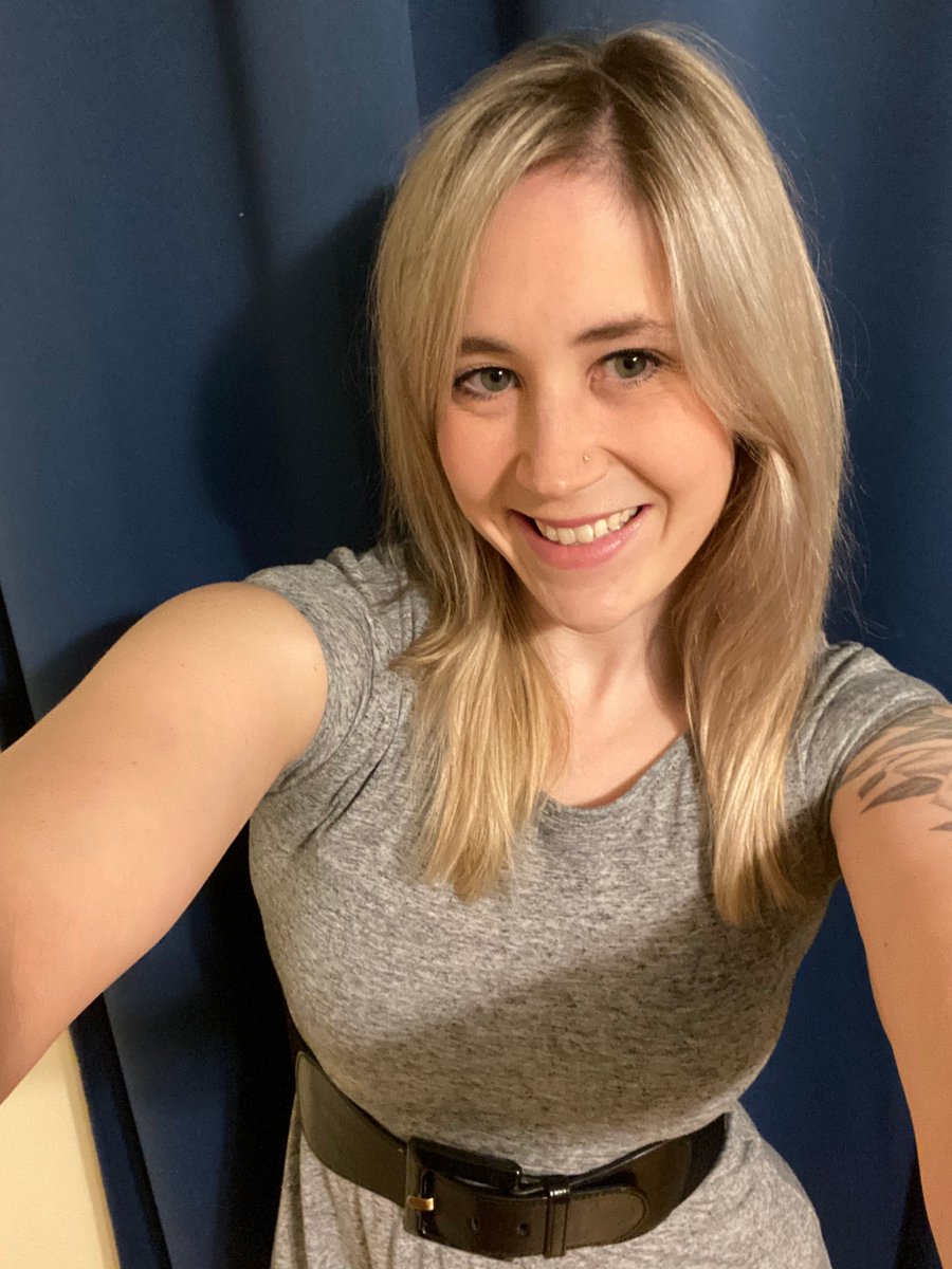 The difference an hour can make SubGirl0831 @subgirl0831