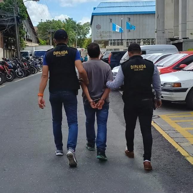 Pnc De Guatemala On Twitter Acusado De Extorsión Es Capturado En