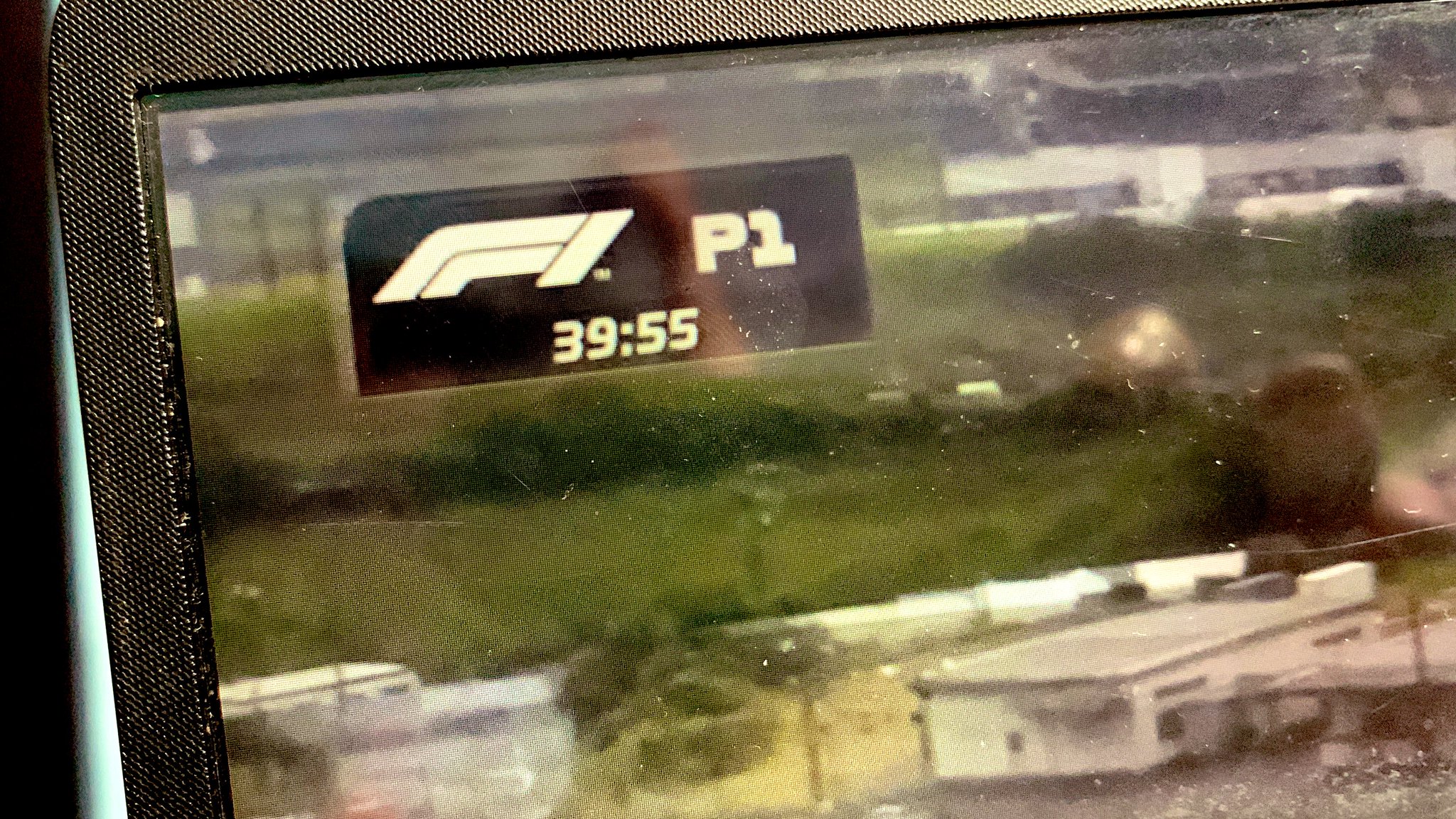 Red Bull Racing Indonesian Fans on Twitter: "AM I DREAMING??? MENONTON FP1 DI PAGI HARI INI ...