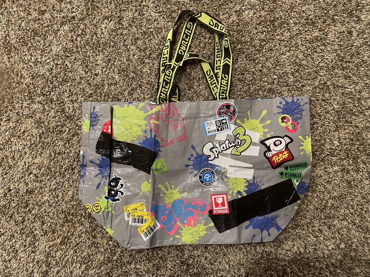 「SPLATOON BAG IS HERE 」|marsᵕ̈のイラスト