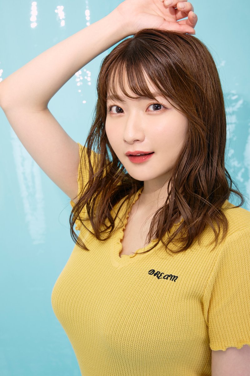 S1企画 わたしのなかみ 👗👜 エスワン専属女優のガチ私服&気になるカバンの中身を紹介🎉 第10回目 鷲尾めい ちゃんの私服やこだわりの持ち物とは?