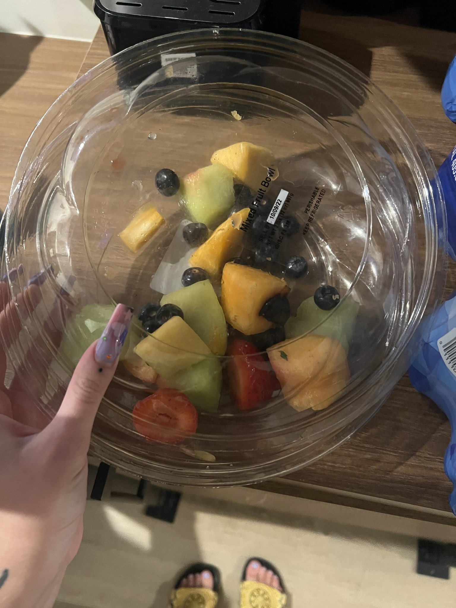 bella blu 💙 on Twitter: "@gothangelsummer Until @uncutjaymes ate it all ??? What a psycho https ...