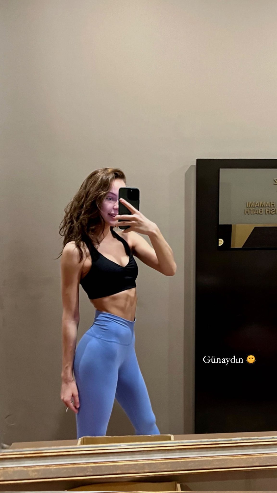 ü n l ü l e r on Twitter: "A N N A D E N İ Z https://t.co/smoICAQe7h" / Twitter