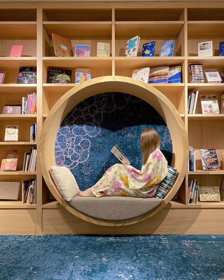 RETRIP＜公式＞ on Twitter: "癒しを求めてゆったり読書ステイ♡全国で宿泊したいブックホテルLIST ️ https://rtrp.jp/articles/135722/…"