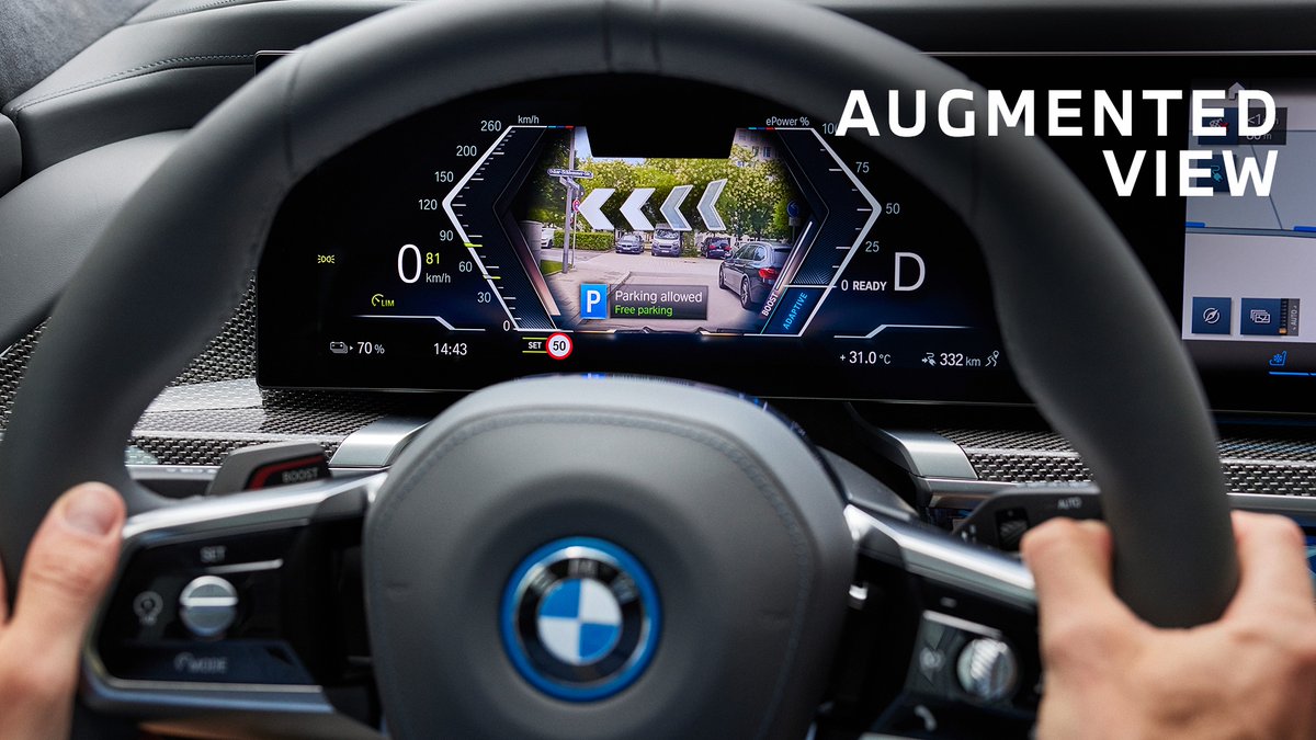 The BMW i7 is packed with innovations. Augmented View, Lane Change ...