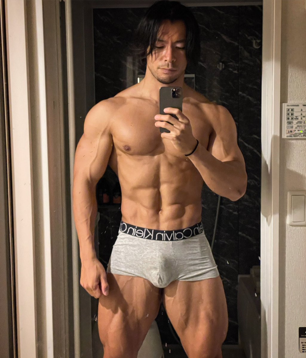 Taro Mano on Twitter: "Legs day🔥"