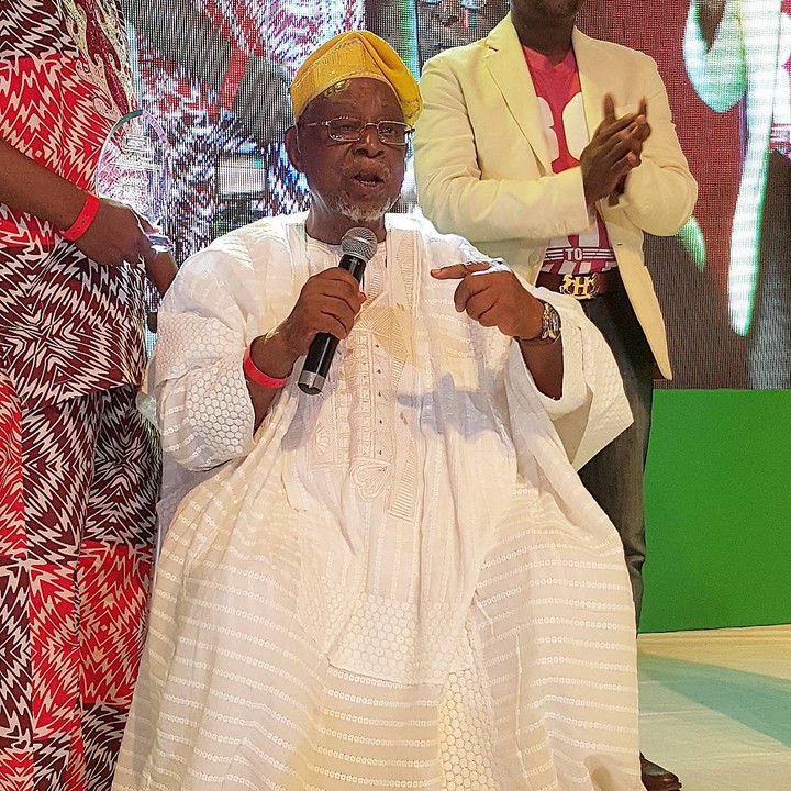 Baba Sala - The Father of Nigeria Comedy Thread! Retweet - Thread from ...