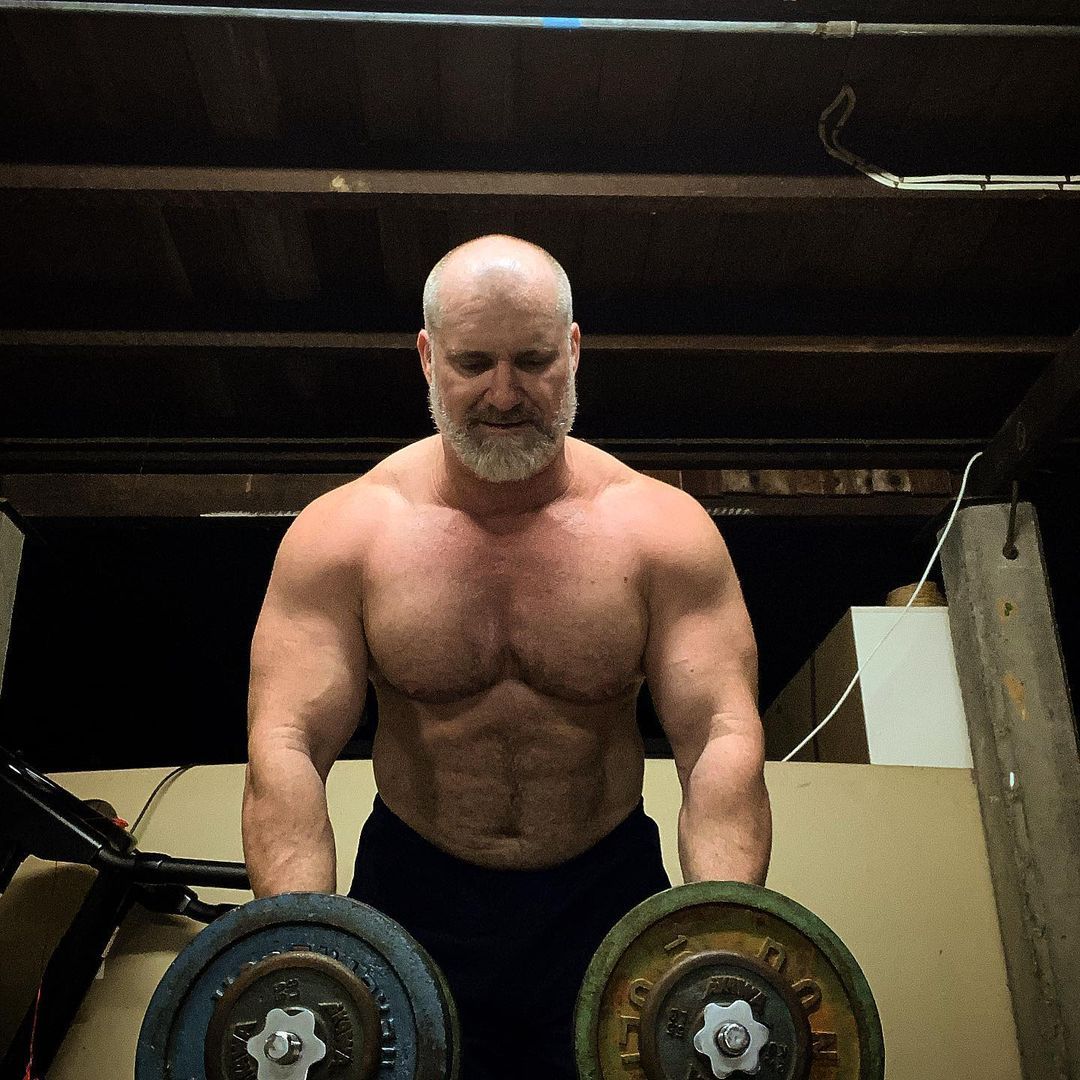 hairybearsmuscle on Twitter: "#musclebear https://t.co/1VnjUAXrs7" / Twitter