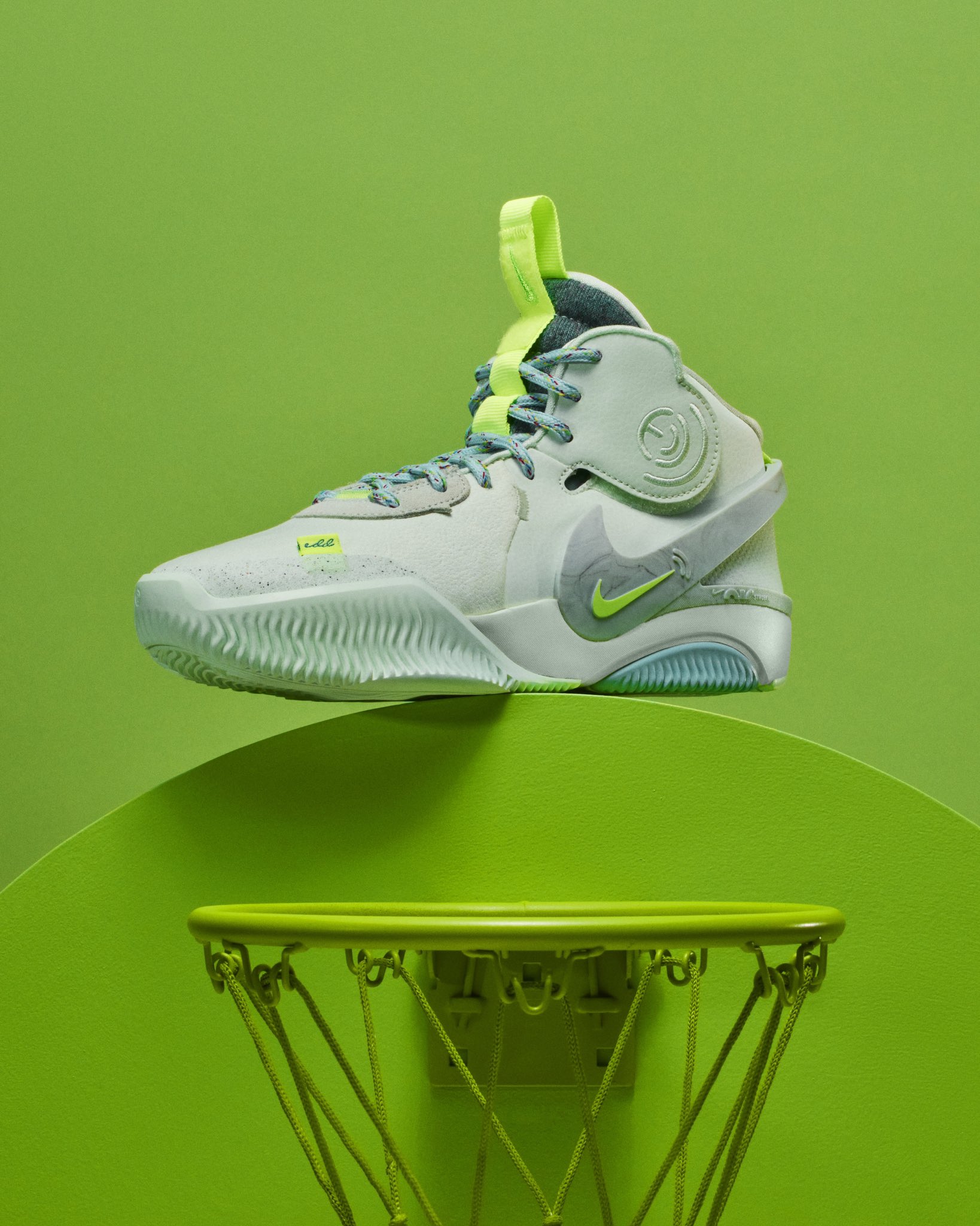 2022 Nike Hyperdunks Green