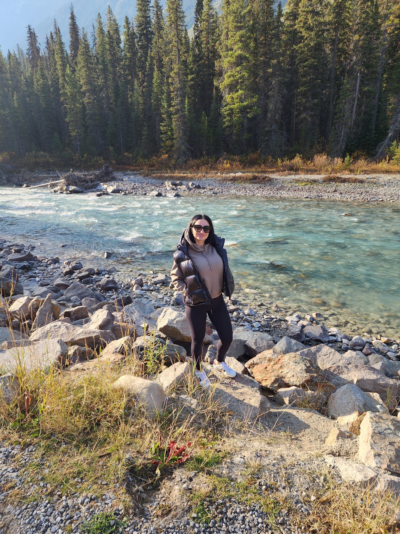 TW Pornstars - 2 pic. Cherry Devivre. Twitter. Beautiful road to Vancouver 😍⛰️🌲. 6:25 PM - 7 Oct ...