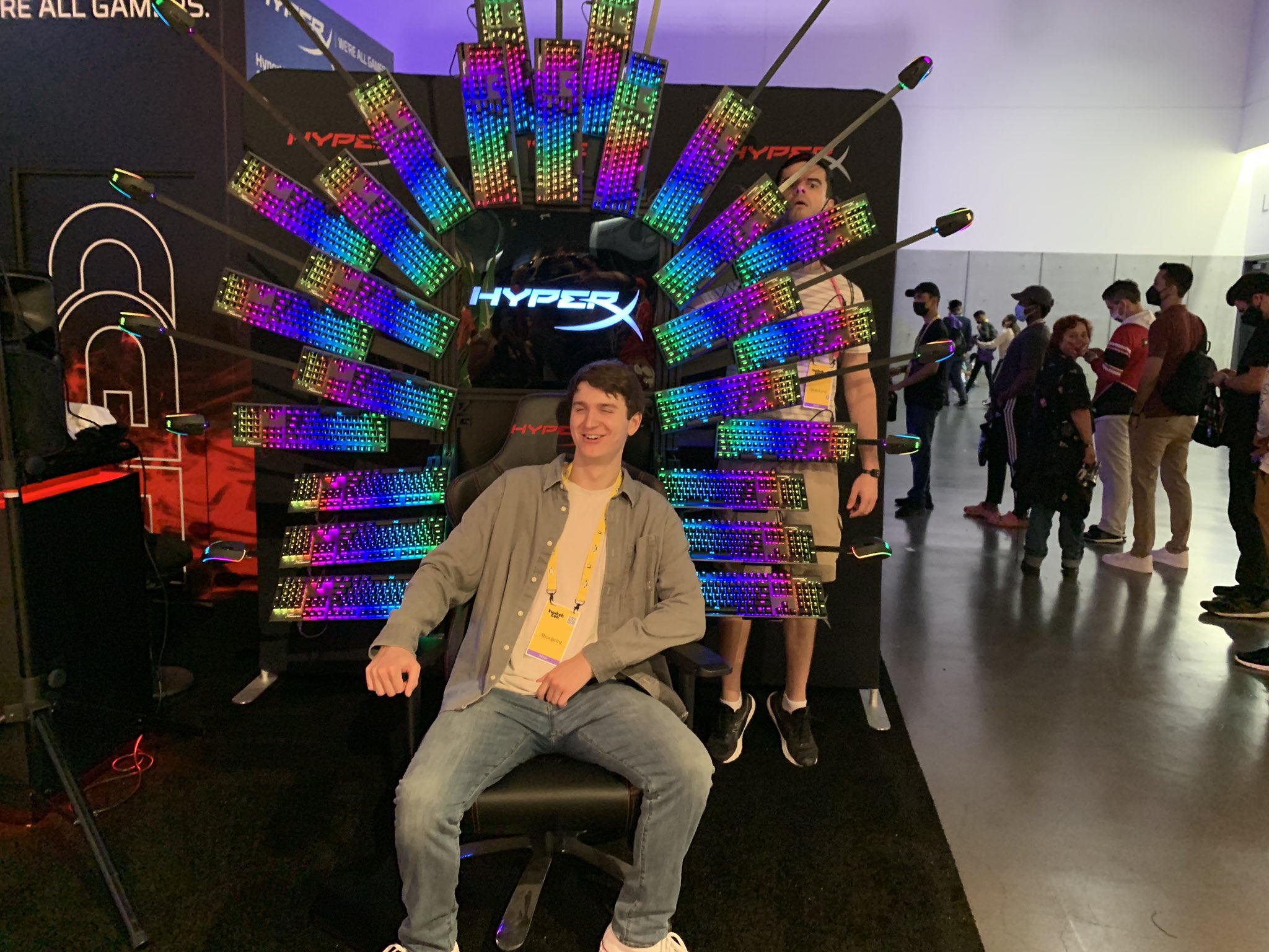 Blooprint @ TwitchCon on Twitter: "Just arrived @TwitchCon! If anybody I’ve played with for ...