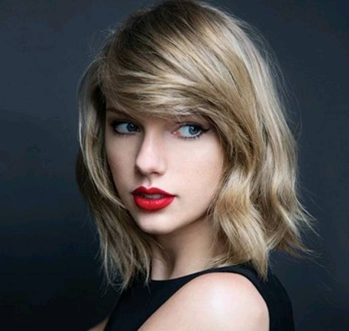 인스티즈(instiz) on Twitter: "테일러 스위프트 평소랑 다른 스타일링 흥미돋 (링크에 더있어요👉) https://t.co/y4L168tNIV https://t ...