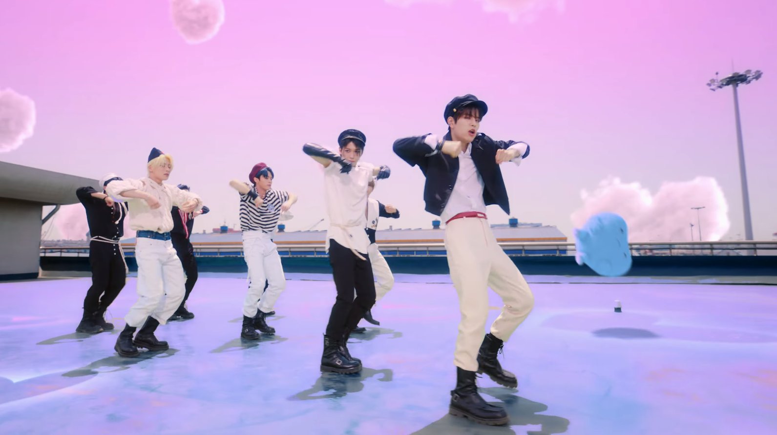 Stray Kids Chart Data 💗 on Twitter: ""CASE 143" M/V has now surpassed 10,100,000 (10.1M) views ...