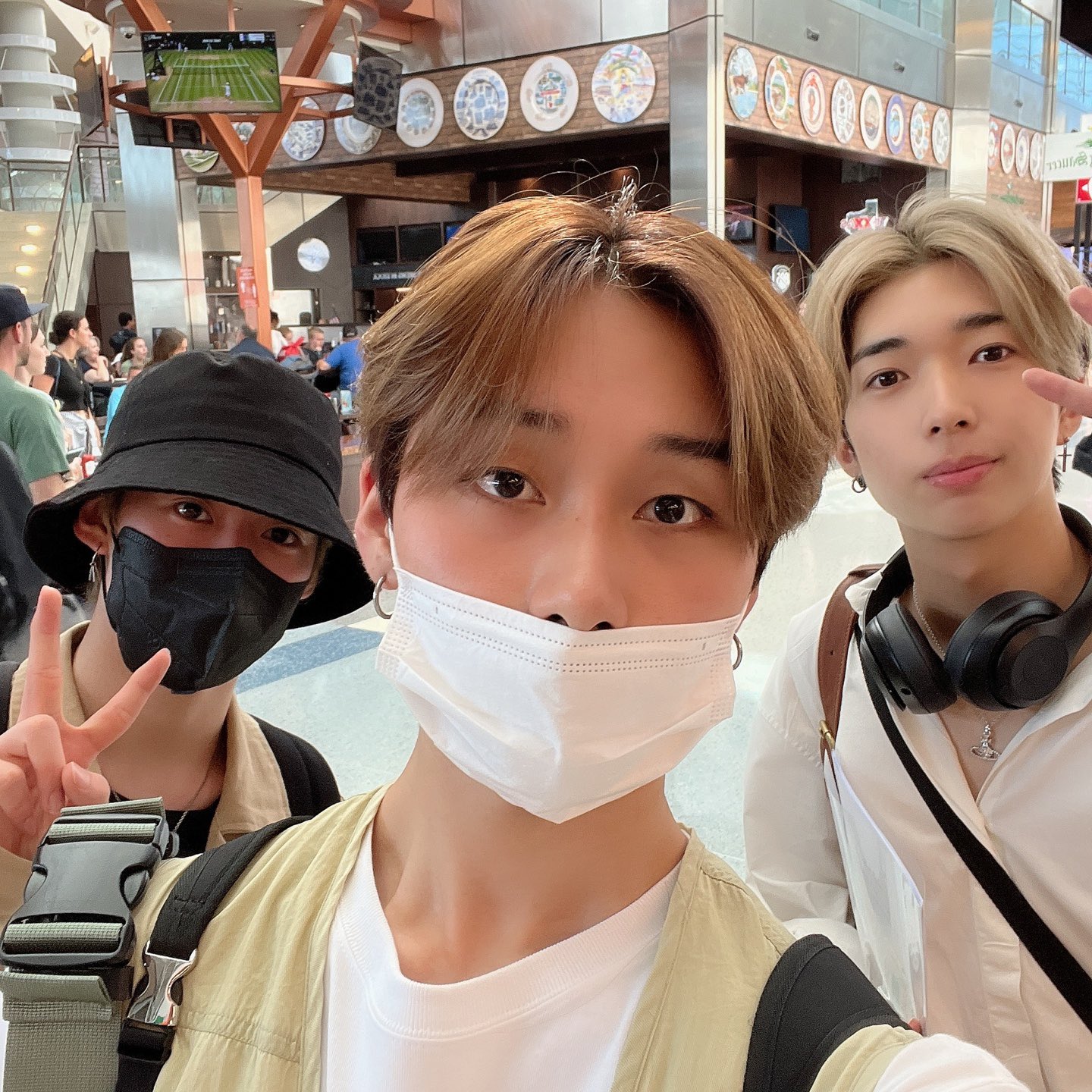 TFN (티에프앤) on Twitter: "[#제로] 레오!! 생축 생축🥳 ️ #T1419 #ZERO #레오 #LEO https://t.co/Src8Glw2XW" / Twitter