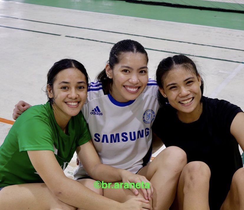 Solid F2 & DLSU Lady Spikers ☆ on Twitter: "These trios!!! 💚🏹💚 from Zobel Babies to DLSU Lady ...