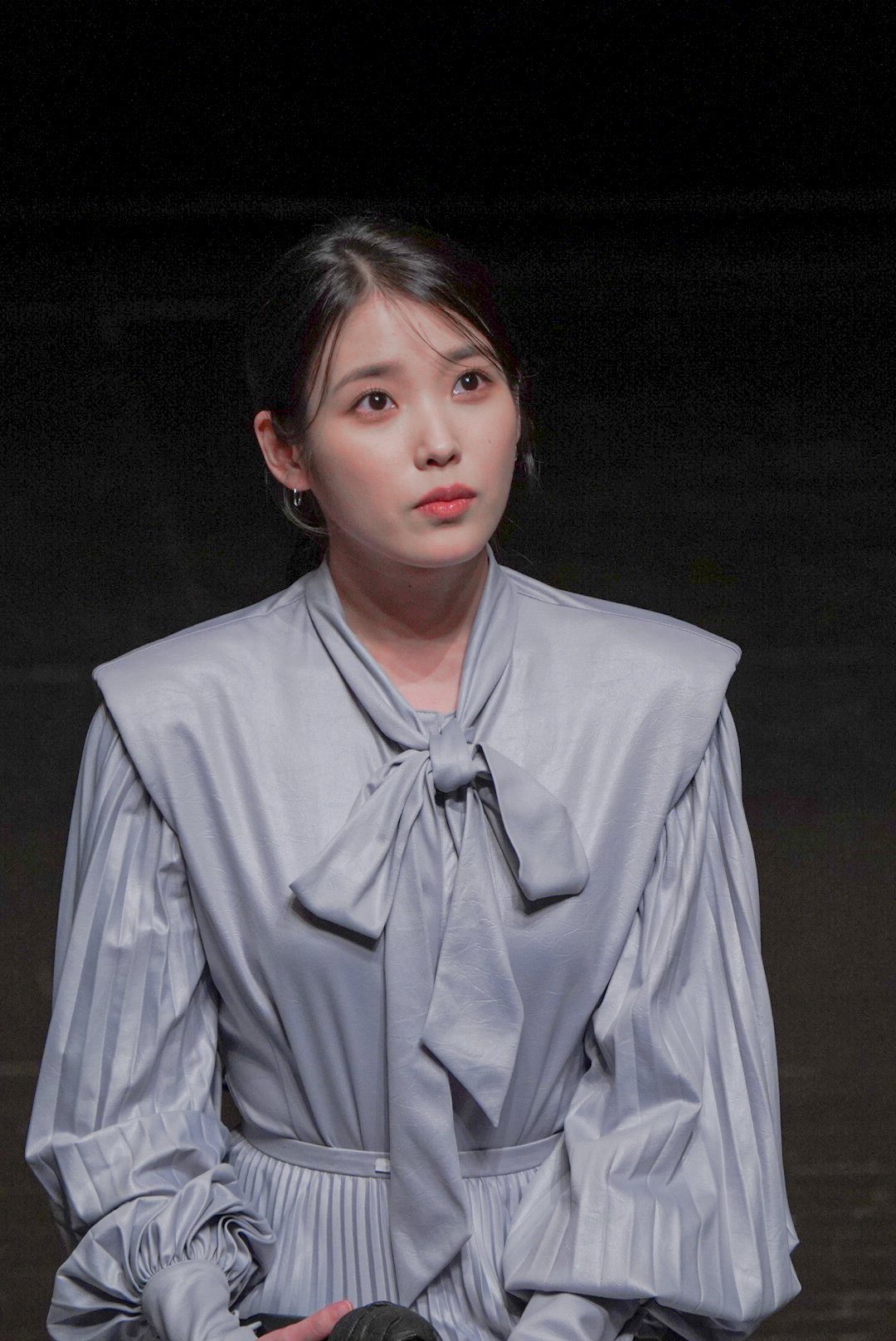 daph 💌 on Twitter: "Jieun at Broker BIFF GV tonight 💙 https://t.co/WhCQOZeB9b" / Twitter