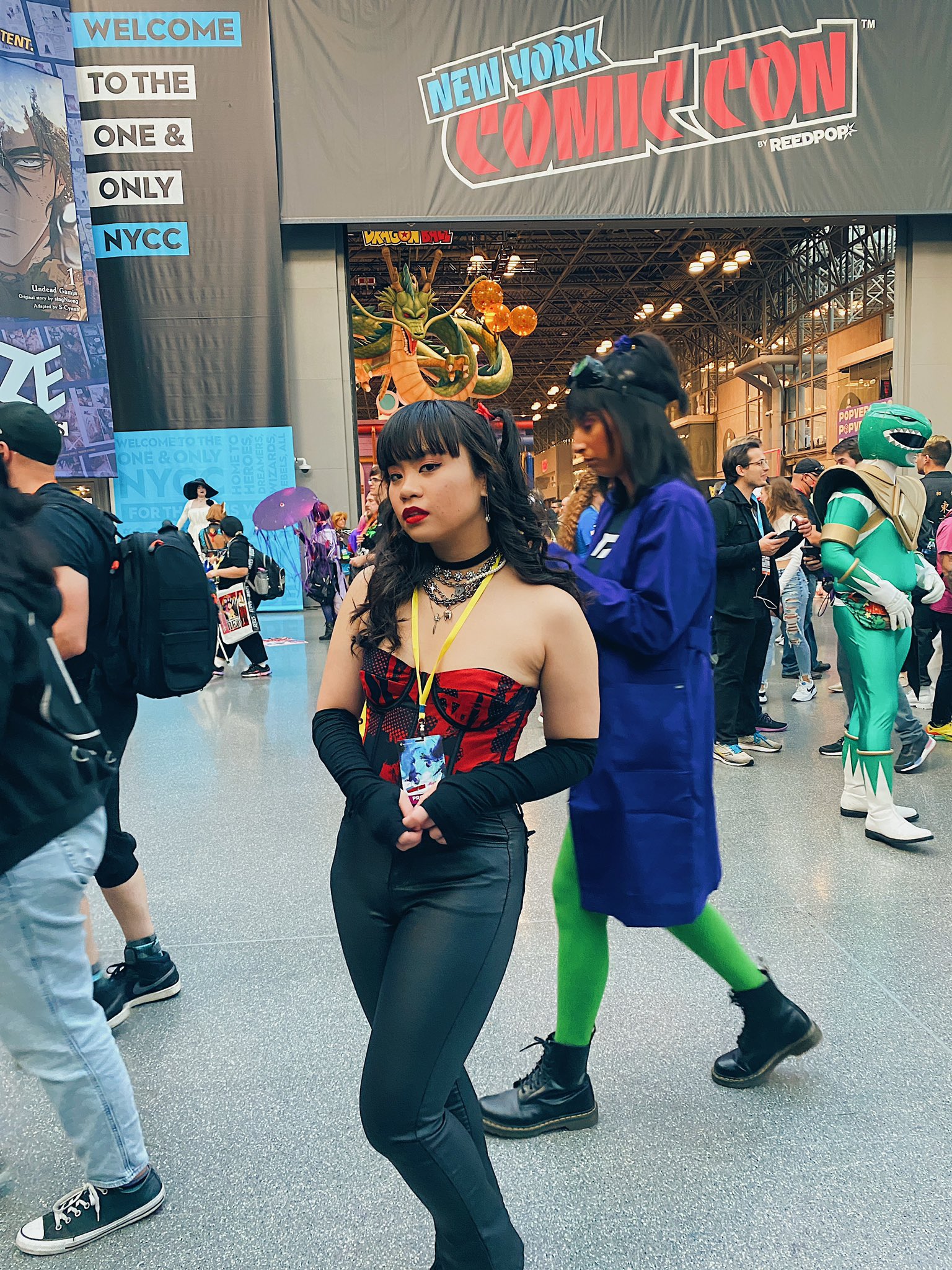 Abby Espiritu on Twitter: "gorgeous gorgeous girls go to #NYCC 😘 feat. my loves @AriaSaltini ...