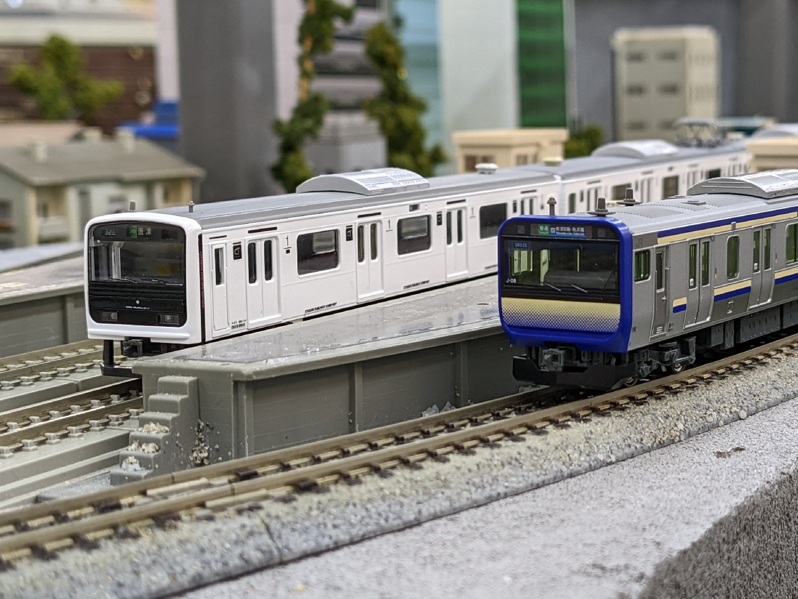 わじろ(模型垢) on Twitter: "209「久しぶりだね。元気にしてた？」 E235「？？？」 https://t.co/b1r6rXRWMj" / Twitter