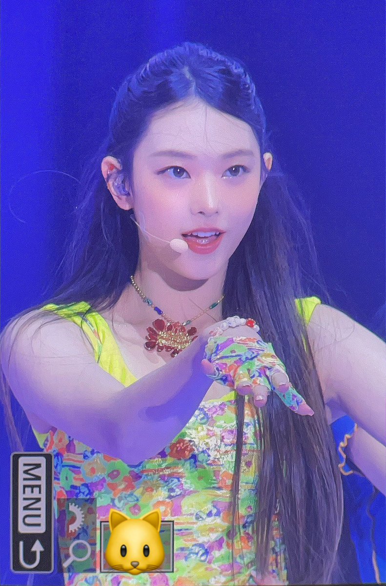 𝗔𝘁𝘁𝗲𝗻𝘁𝗶𝗼𝗻! on Twitter: "221008 어텐션🍭 #뉴진스 #해린 #NEWJEANS #HAERIN"