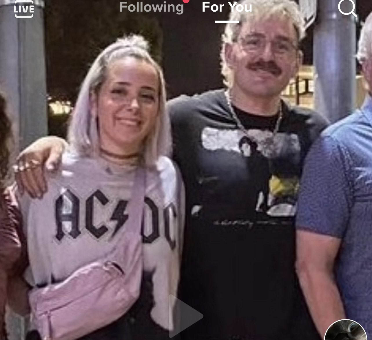 Ew Dul Amach Jenna Marbles Jenna Marbles Arrives At 2014 Young