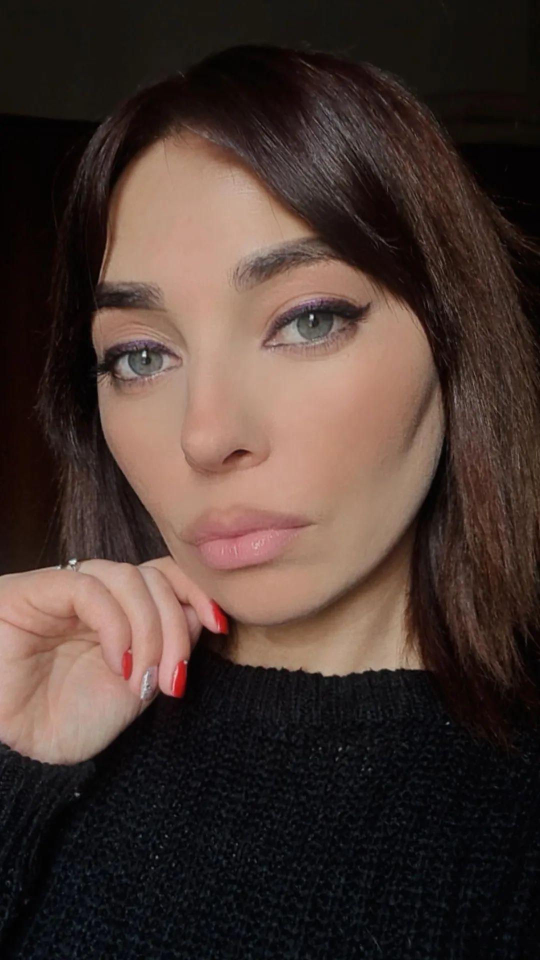 Adelina Diana (@Adelina_Diana86) / Twitter