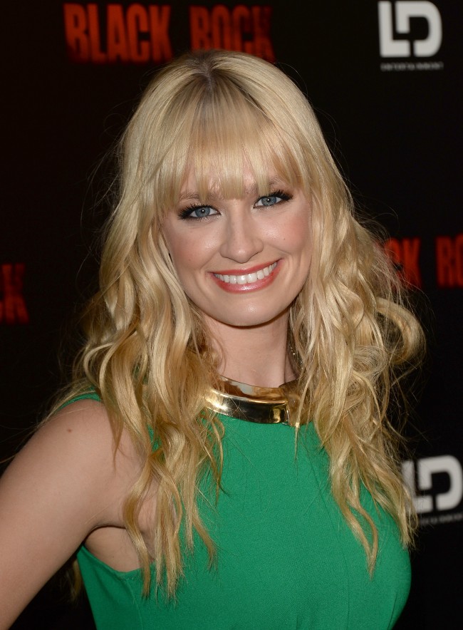 I'm back lol BETH BEHRS FAMOUS WOMEN @kevin10919728