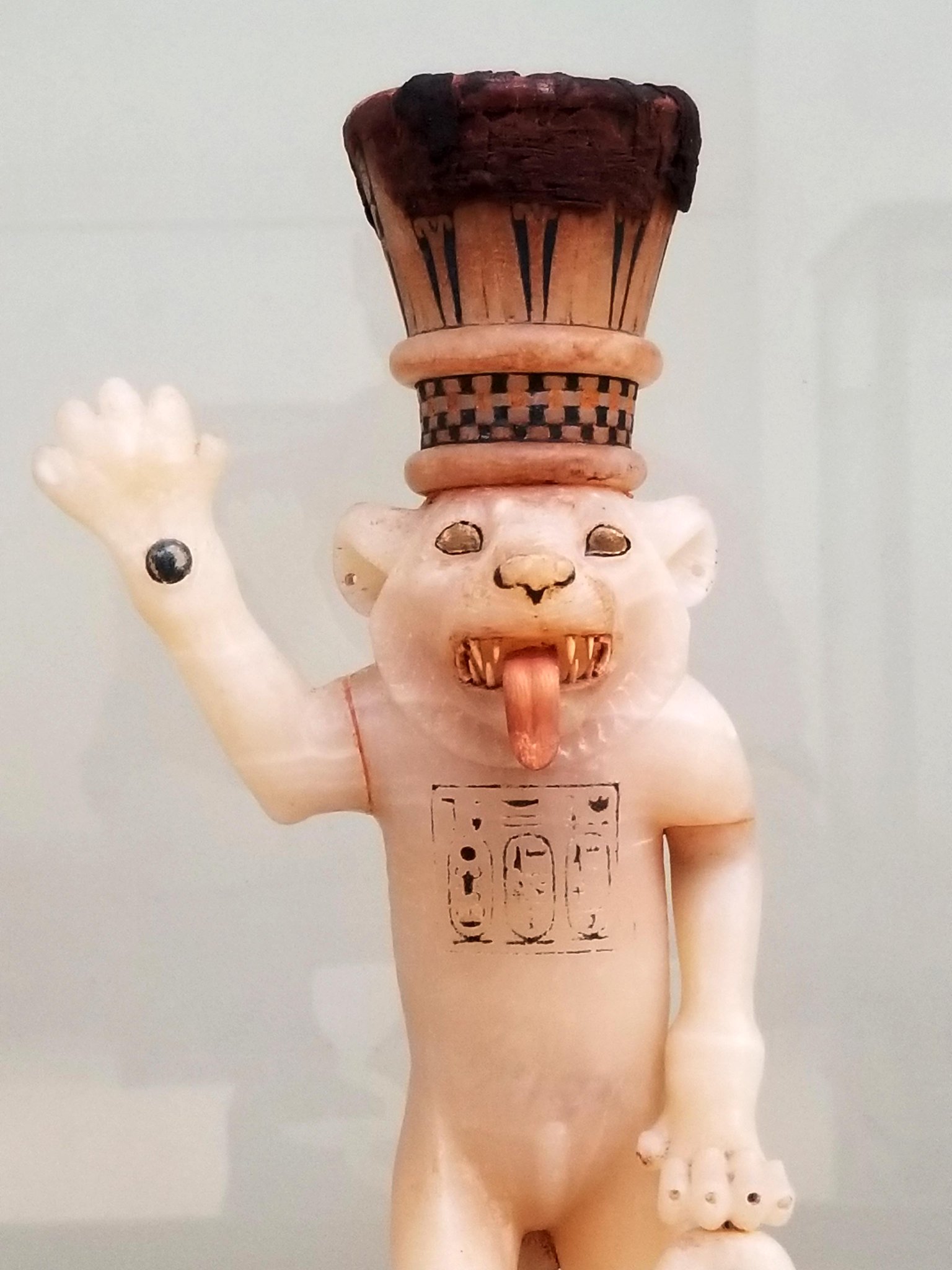 Dr. Peter J Brand on Twitter: "1/ T-28 of my Tutankhamun 100 day countdown: Today Calcite Lion ...