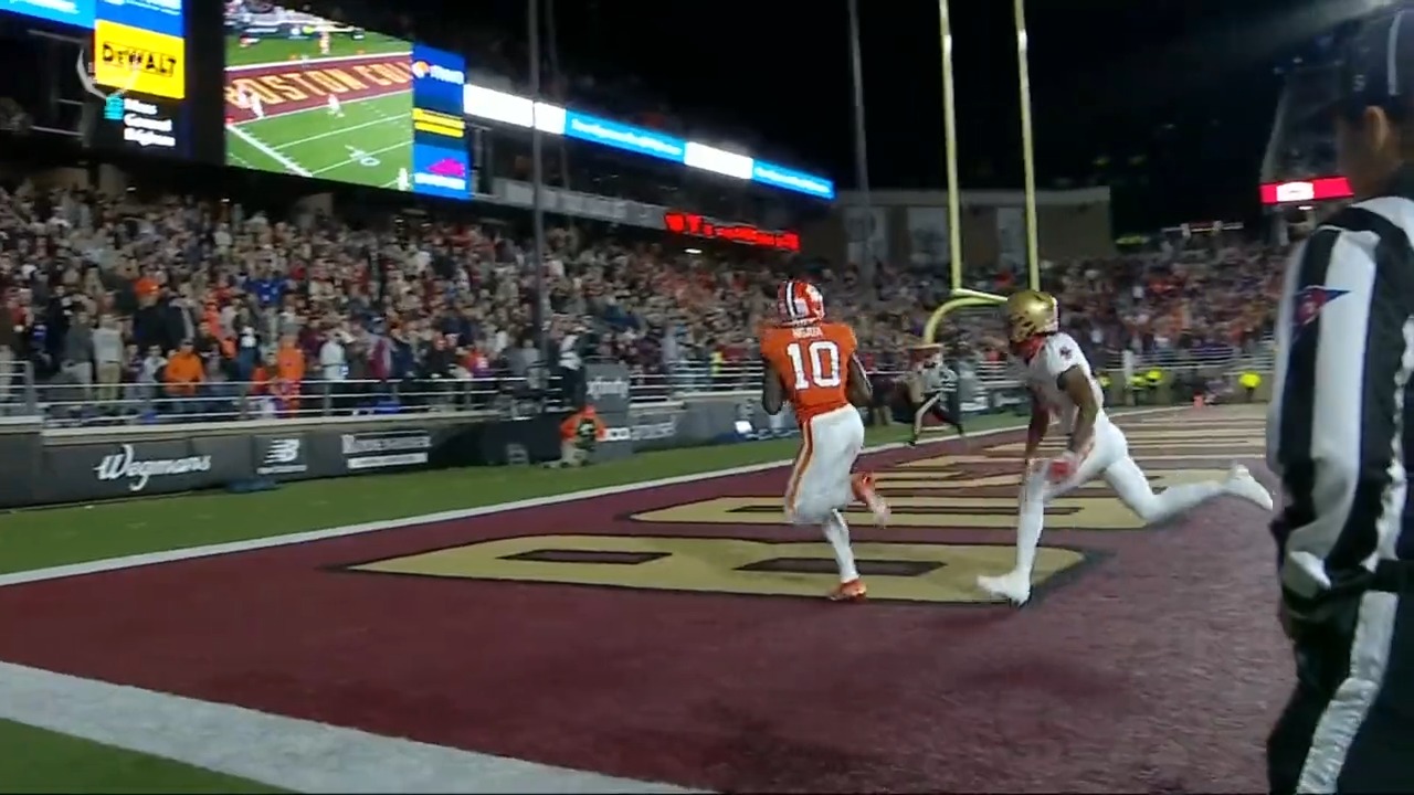 ESPN on Twitter: "DJ Uiagalelei dropped this in the bucket for six 🪣 https://t.co/eNUVkHMAQa ...