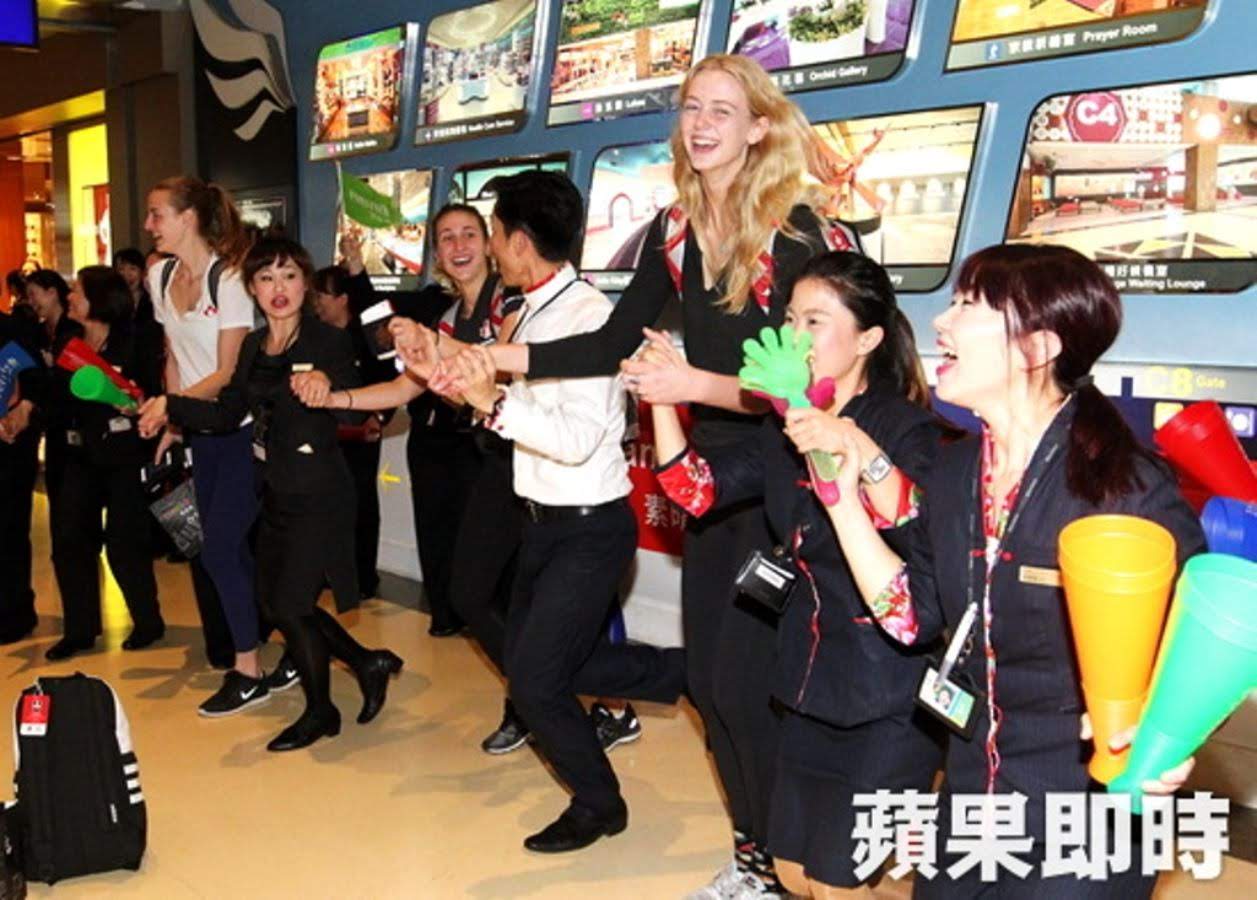 なお on Twitter: "アジア人の中のAidan Leaさん(196cm)。 ホントに女神みたいです。 https://t.co/HOKc6xf1K3" / Twitter