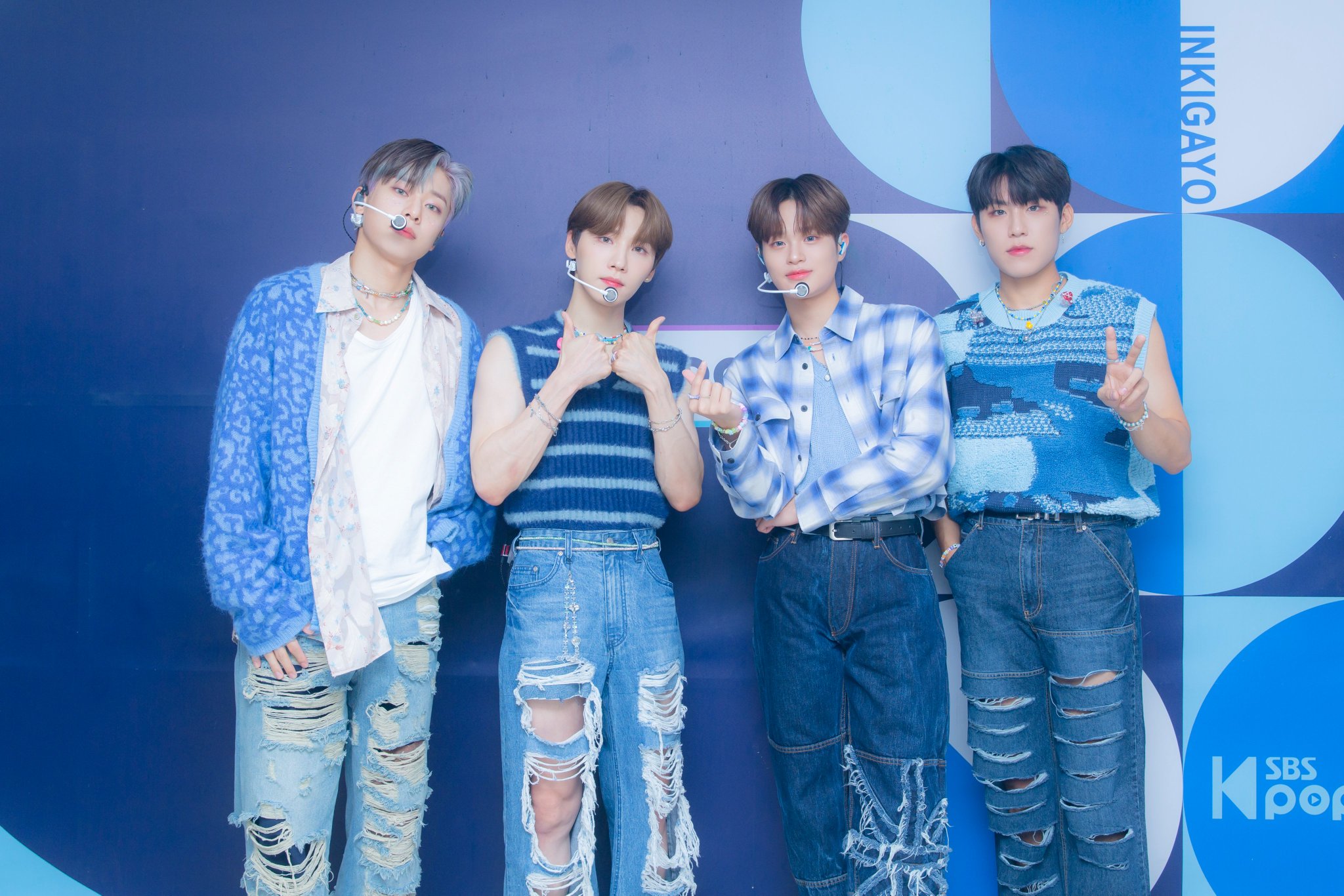 스브스케이팝 X INKIGAYO on Twitter: "[👔] 221009 #착장인가 잠시 후 오후 3시 40분! #인기가요 에서 만나요 #에이비식스 #AB6IX # ...