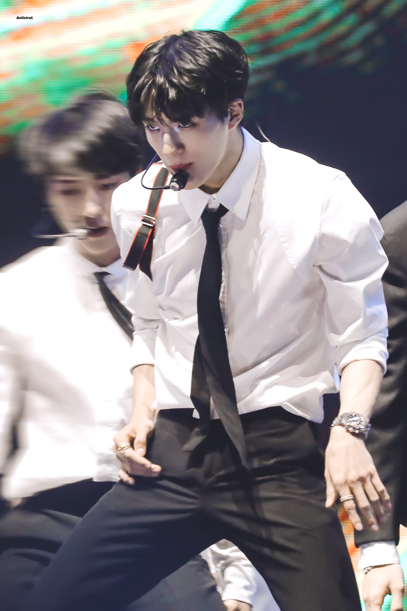 𝐀𝐧𝐭𝐢𝐯𝐢𝐫𝐚𝐥 on Twitter: "221008 TMA HQ #제노 #JENO #NCTDREAM #NCT https://t.co/iGvPaBIpRs" / Twitter