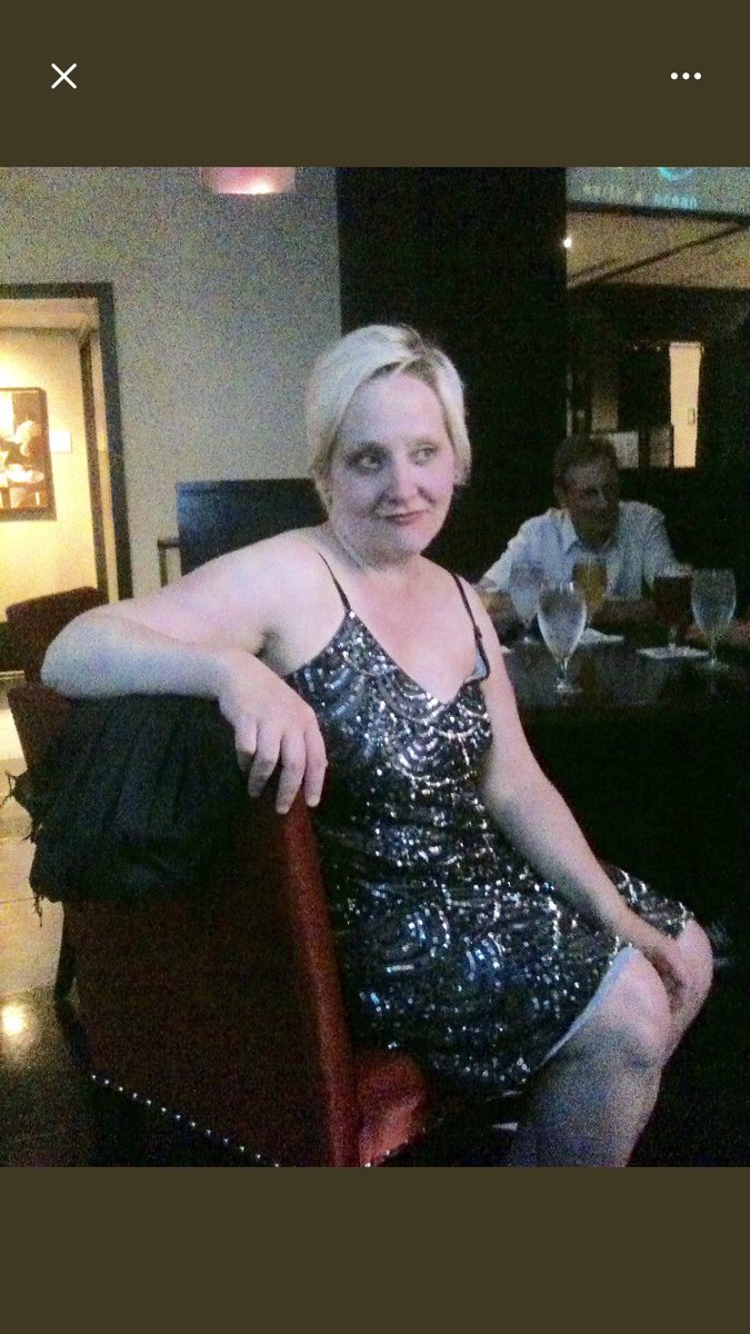 danny conway on Twitter: "Followers ex 10 likes in 15 mins & she gets shown spread eagle"