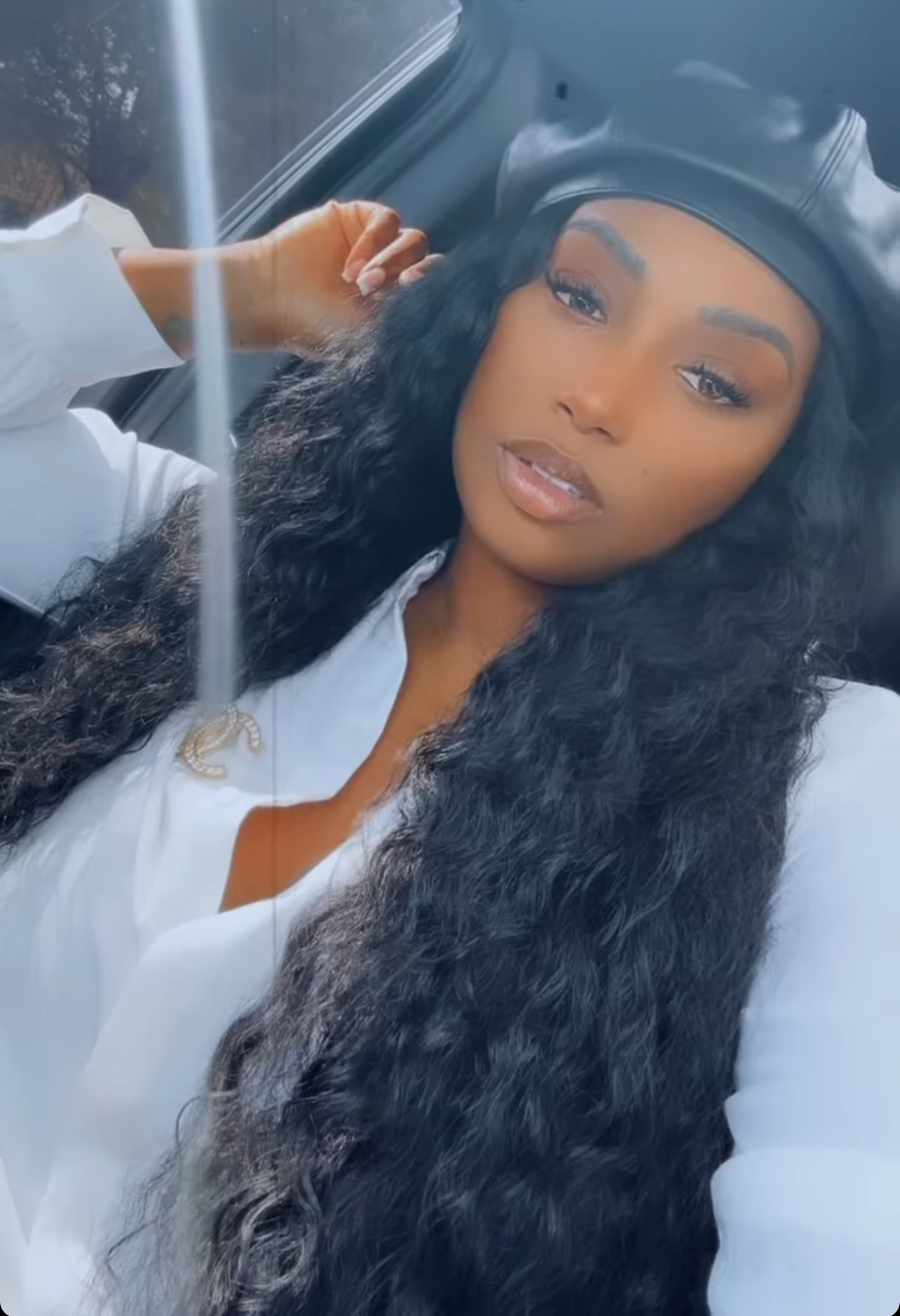 Mistress Jane⛓🧲💰 on Twitter: "Should I do Skype sessions,team viewer,or live calls tonight? 😈 # ...