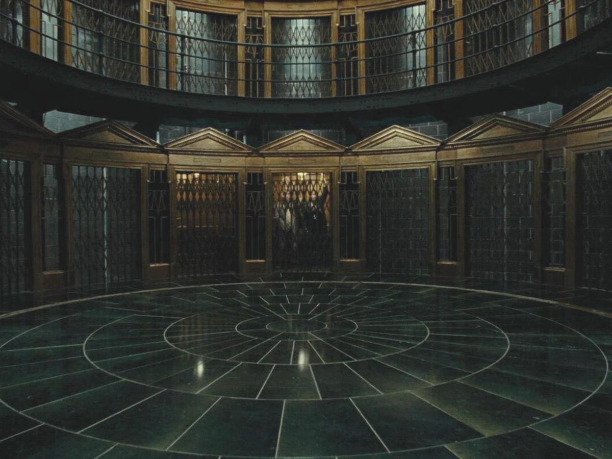 SEAN on Twitter: "フロリダのハリポタ新ライドはドローレスアンブリッジがヴィランとして絡んでくるようで中々楽しみ 時代設定は死の秘宝と呪いの子の間、スパイダーマン系の映像×AA ...