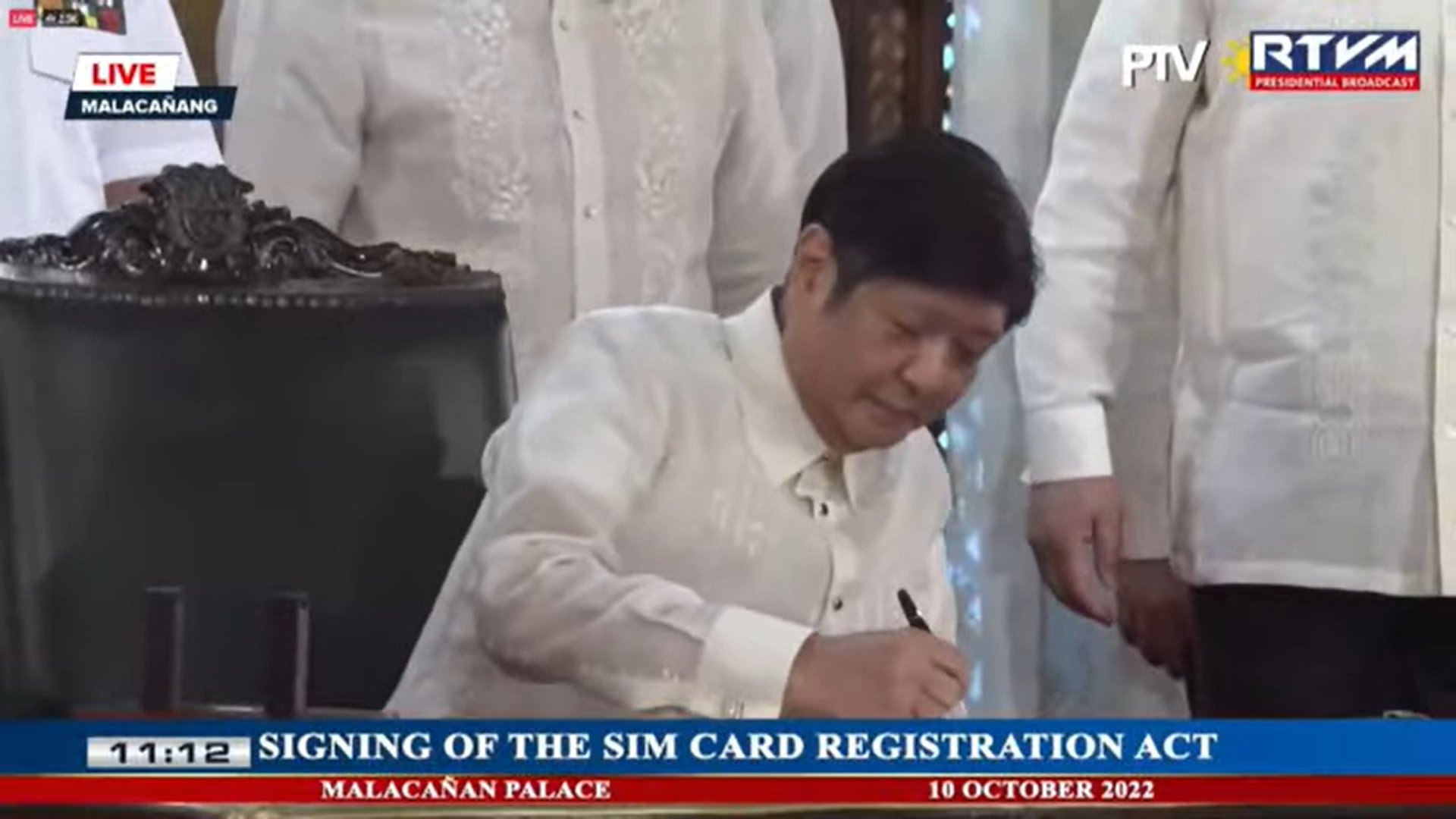 Philippine News Agency on Twitter: "LOOK: President Ferdinand Marcos Jr. signs into law the SIM ...