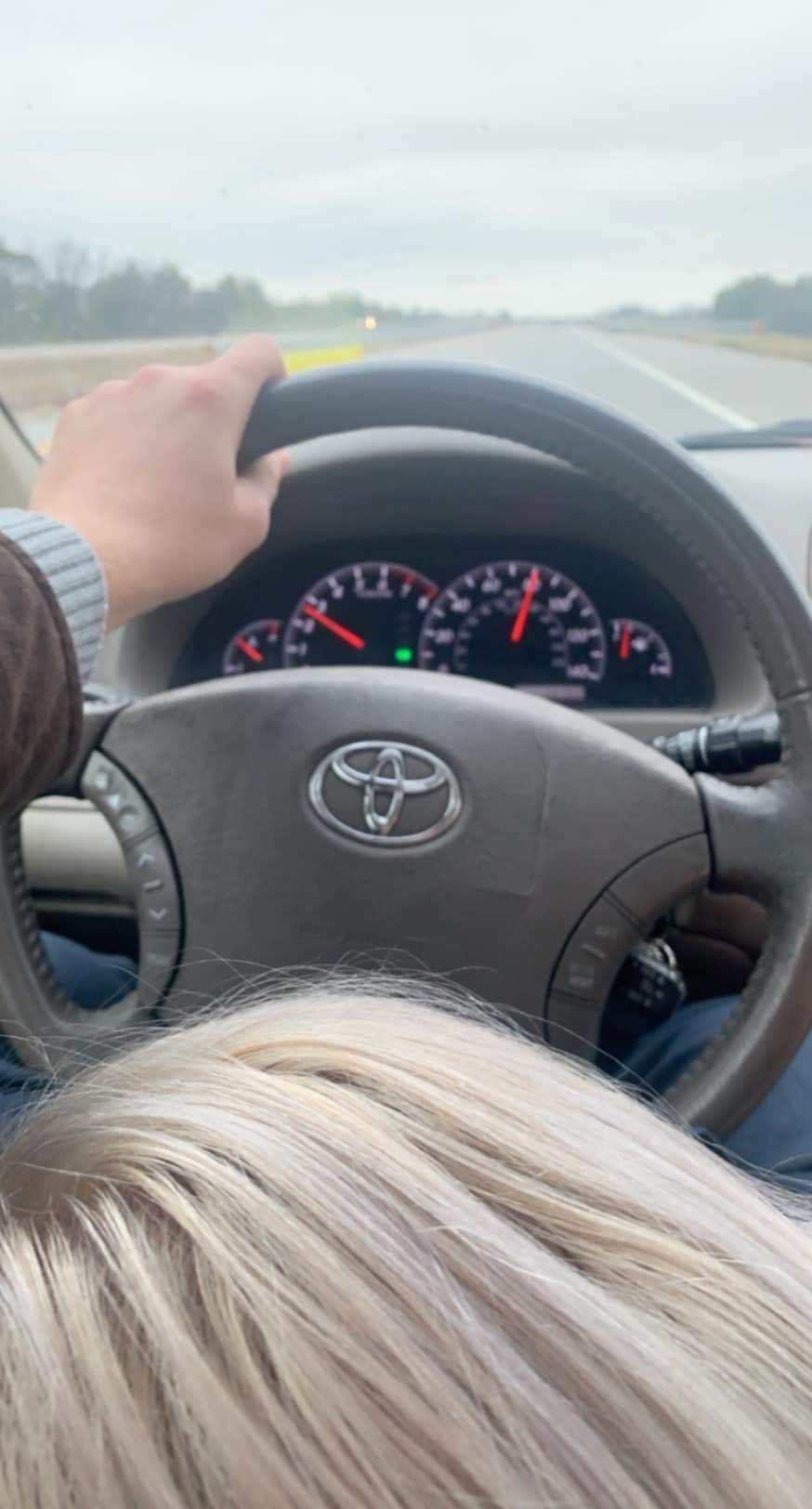 Kate Layne 👽 Join me on YouTube on Twitter: "https://t.co/8ySdZzurK2" / Twitter