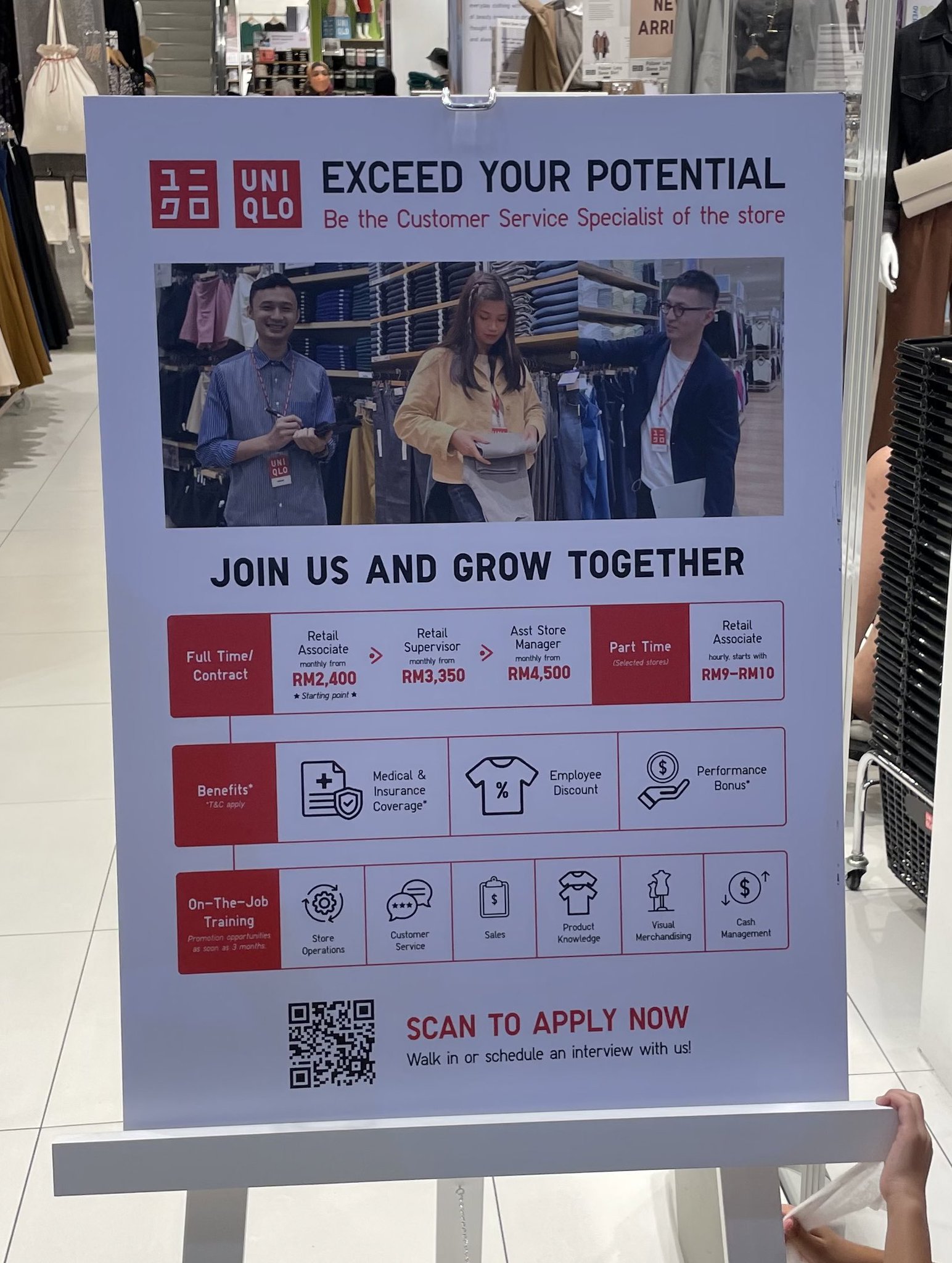 Ikhwan Nazri on Twitter: "Uniqlo dah update tangga gaji dia. Feb 2022: Retail Supervisor sampai ...