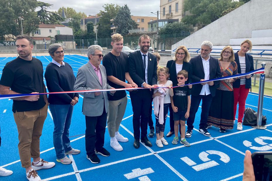 Montpellier. Une nouvelle piste d'athlétisme, bleue et connectée ...