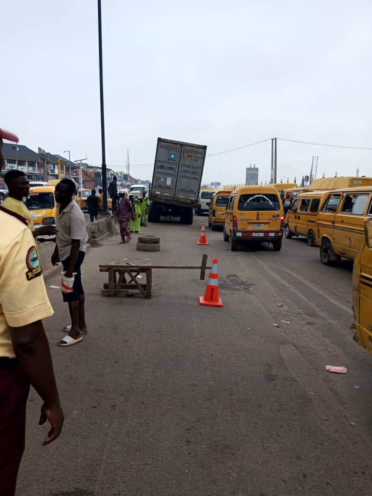 Traffic Updates Useful Info On Twitter Via Followlastma Effort Is