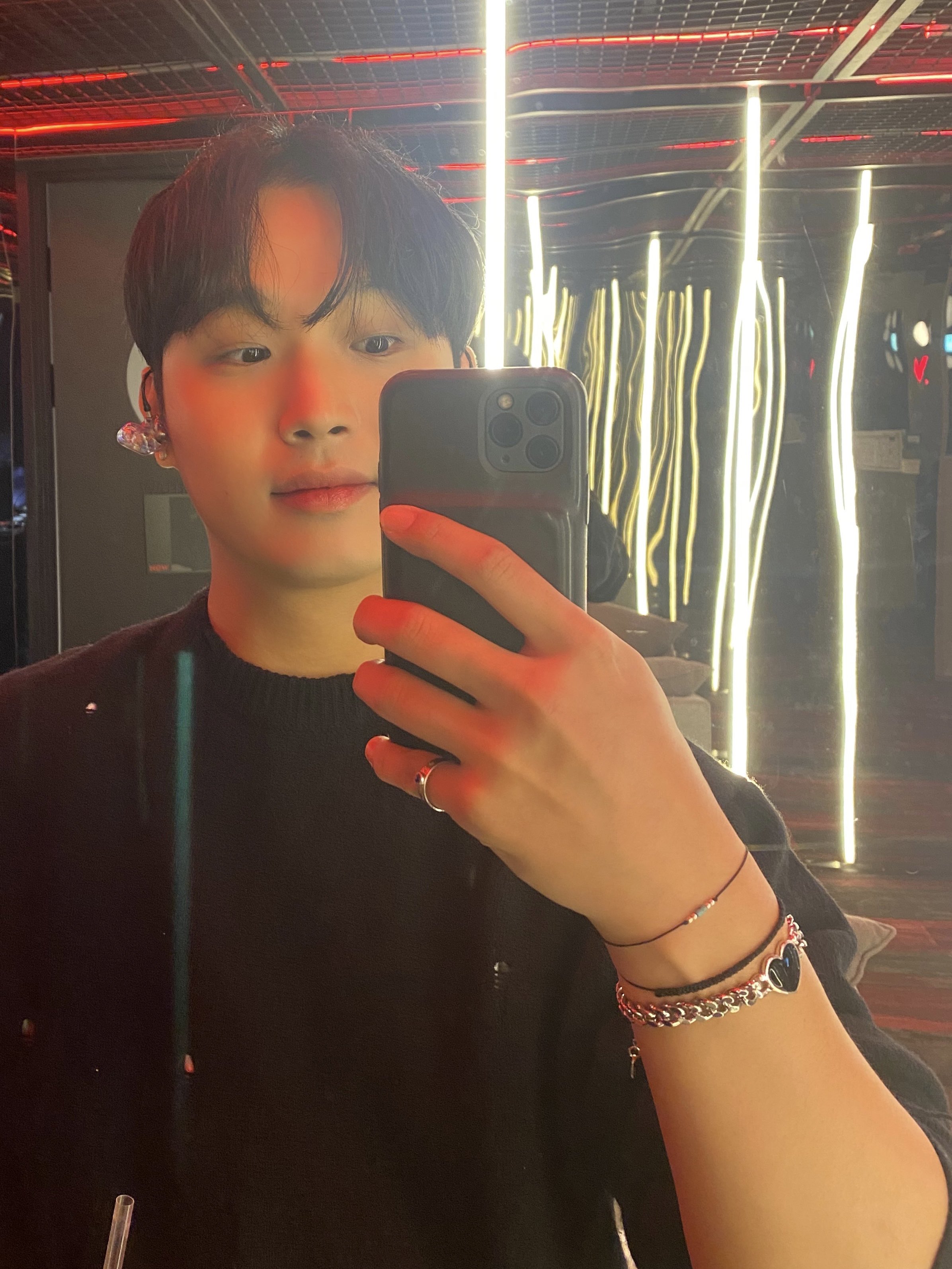 CUBE GLOBAL on Twitter: "@OFFICIALBTOB [📻] NAVER NOW 'BTOB HYUNSIK's Late Night Studio' Soon at ...