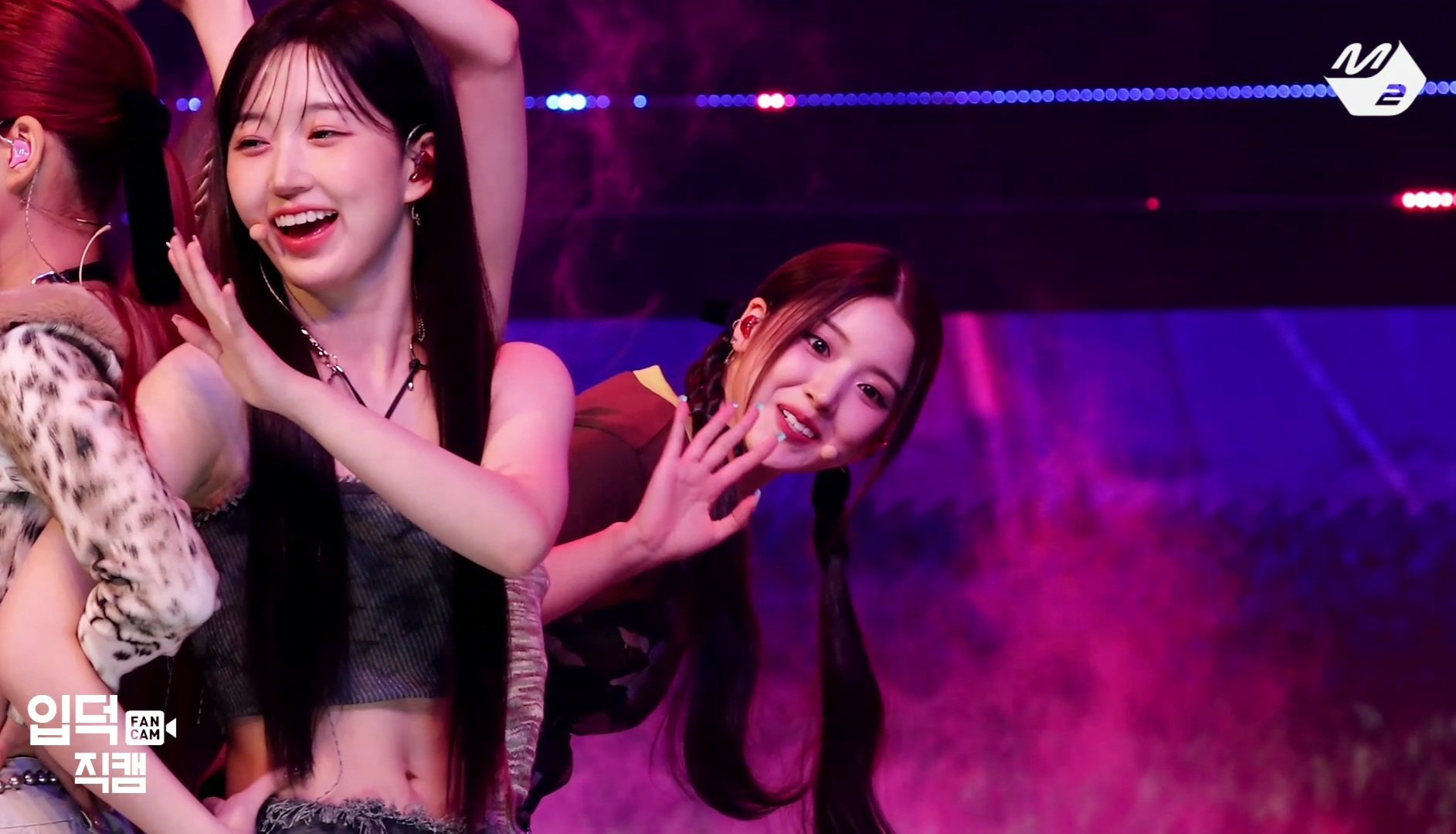 Nano on Twitter: "NMIXX JIWOO NMIXX IN WONDERLAND EP.3 #NMIXX #엔믹스 #DICE #JIWOO #지우 #ジウ https ...