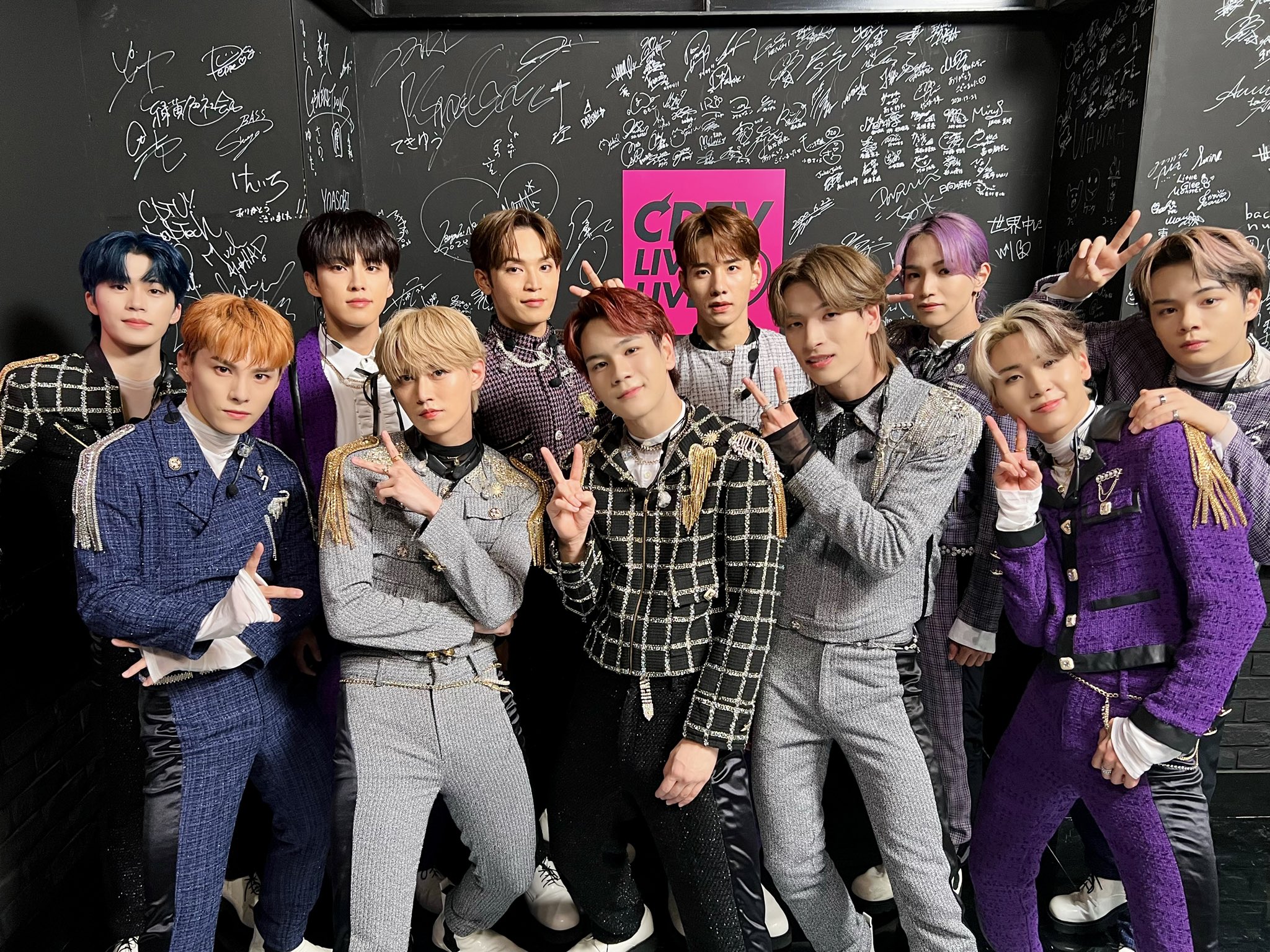 JO1 on Twitter: "TBS《 #CDTVライブライブ 4時間SP 》 ご覧いただき ありがとうございました🫶🏻 #Official髭男dism さんの 「#ミックスナッツ」を ...